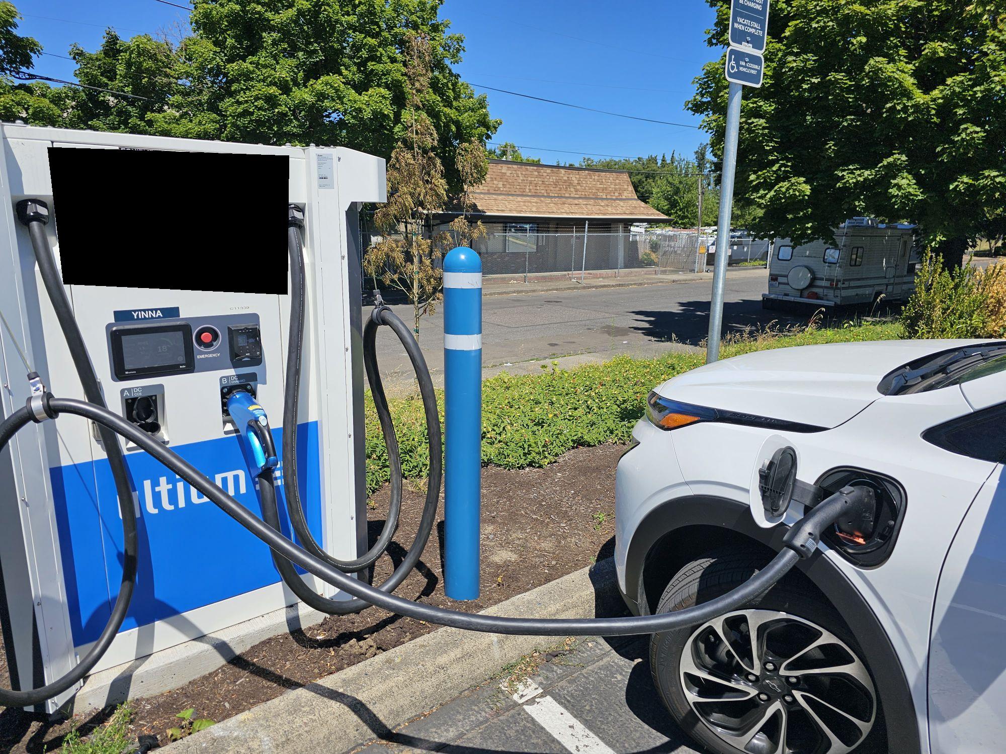 WinCo Foods Portland | Portland, OR | EV Station