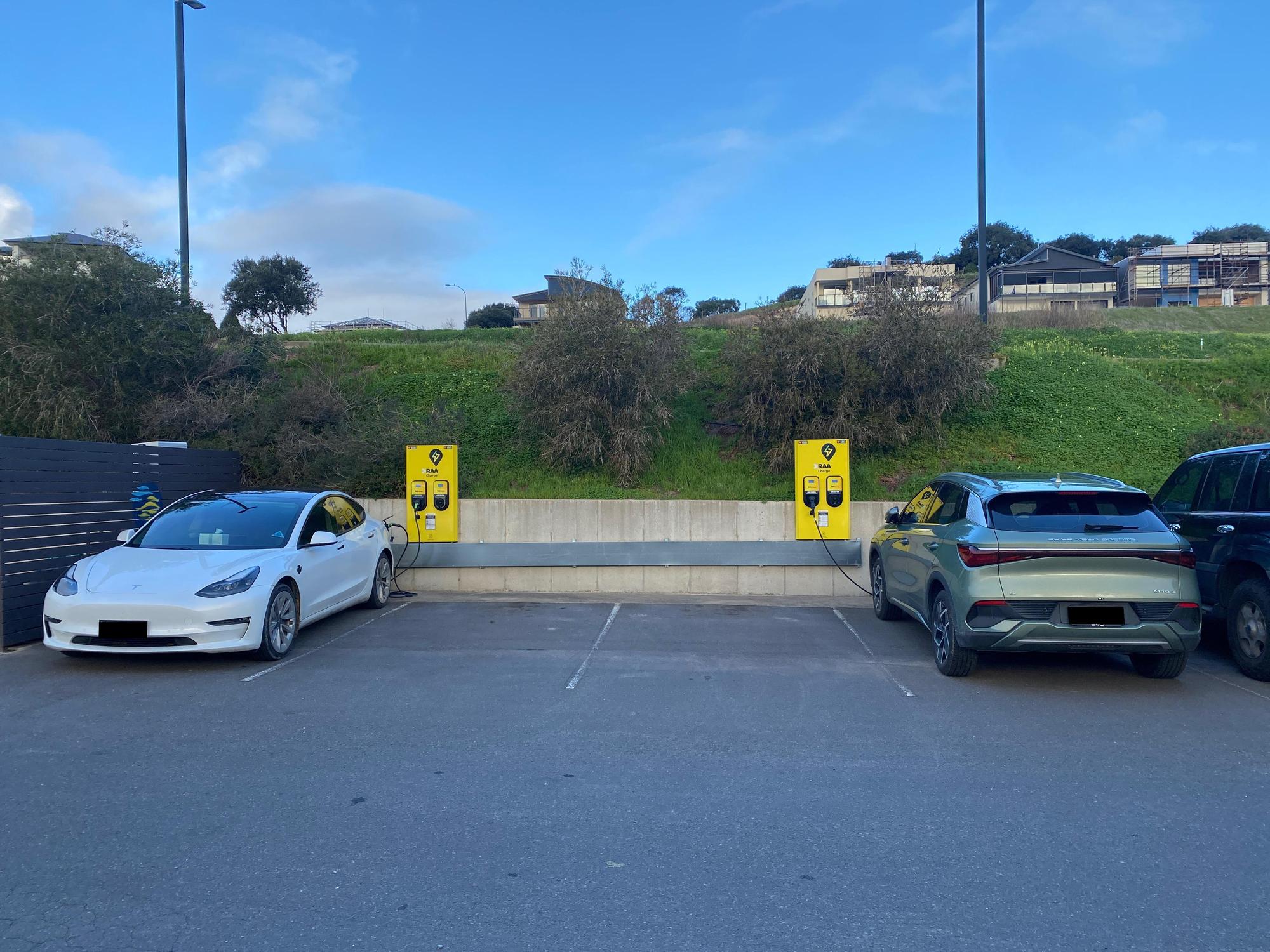 Lady Bay Resort | Normanville, SA | EV Station