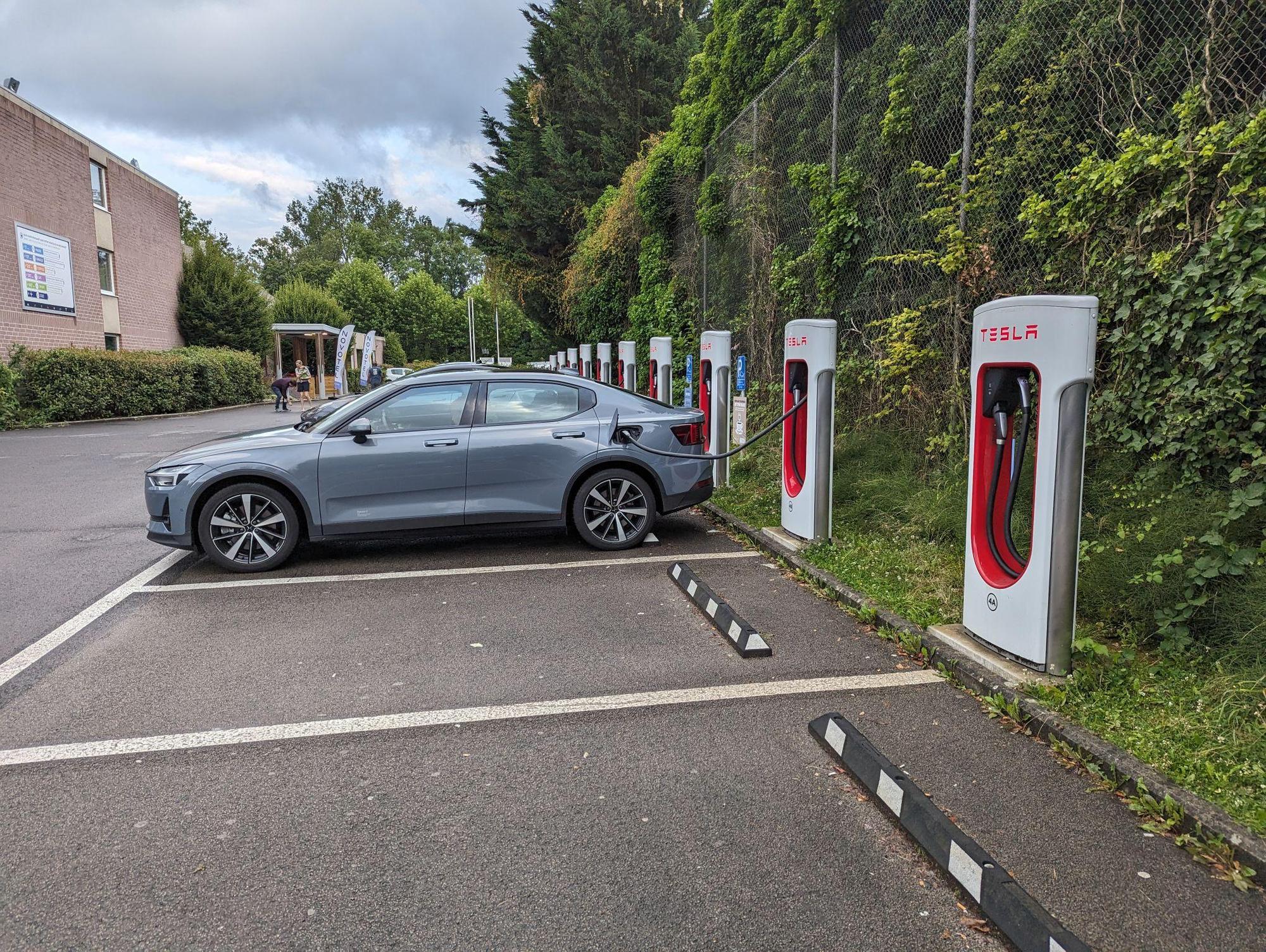 Novotel Wavre Brussels East | Wavre, Région wallonne | EV Station