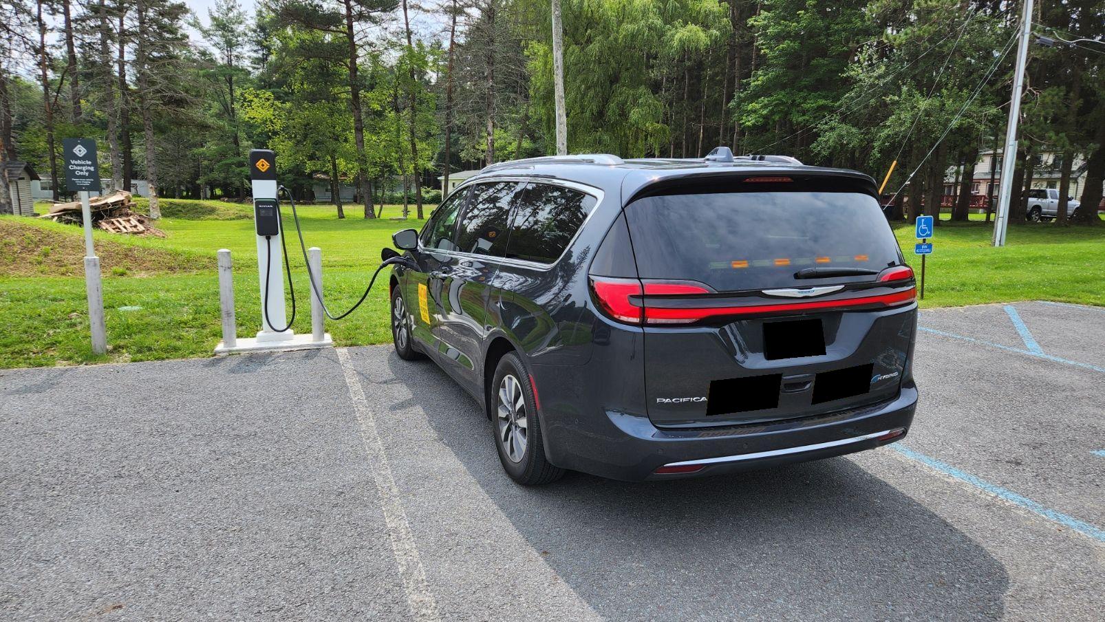 Hauser Nature Center | Blakeslee, PA | EV Station