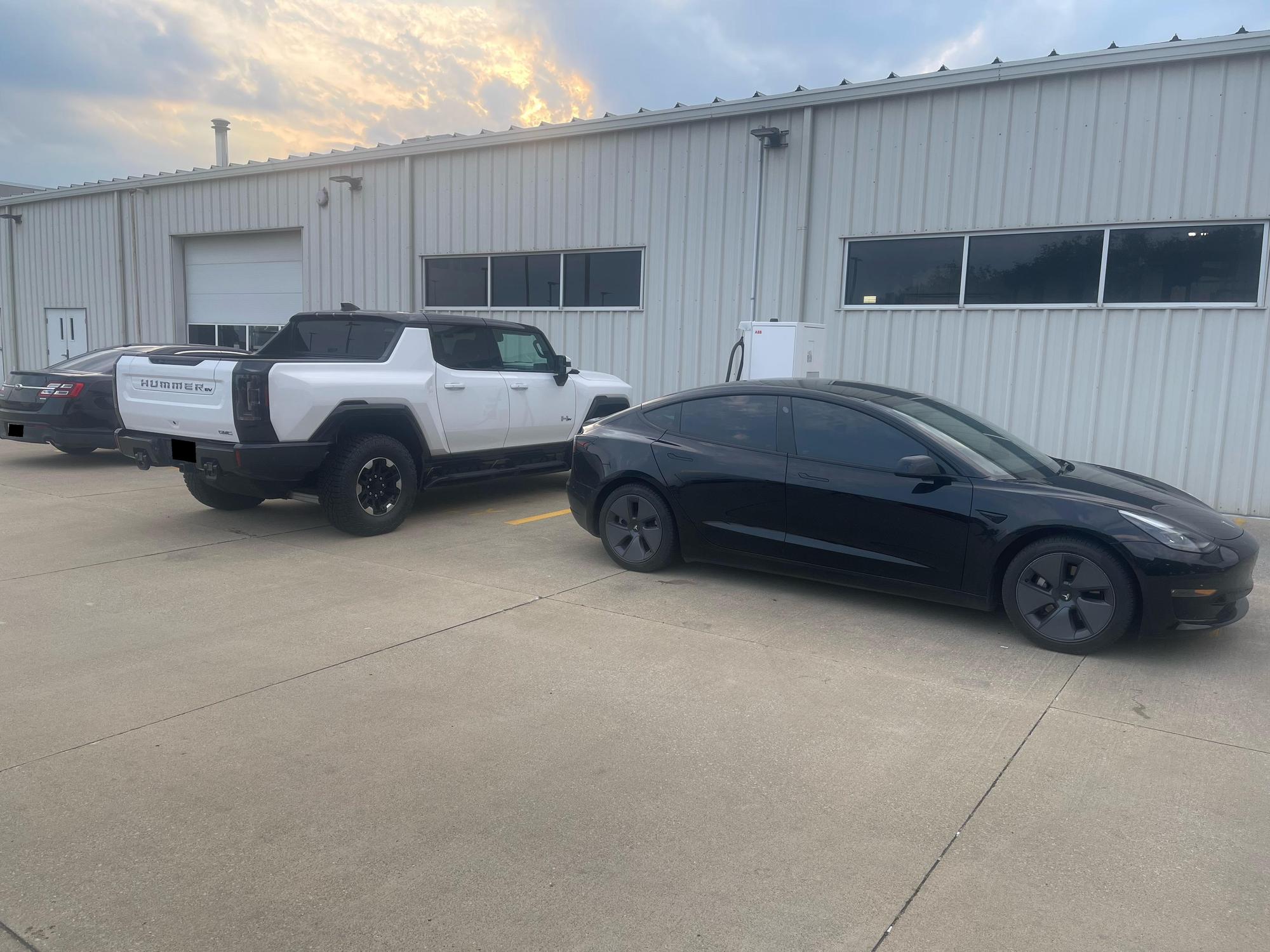 Landmark Chevrolet Buick GMC | Taylorville, IL | EV Station