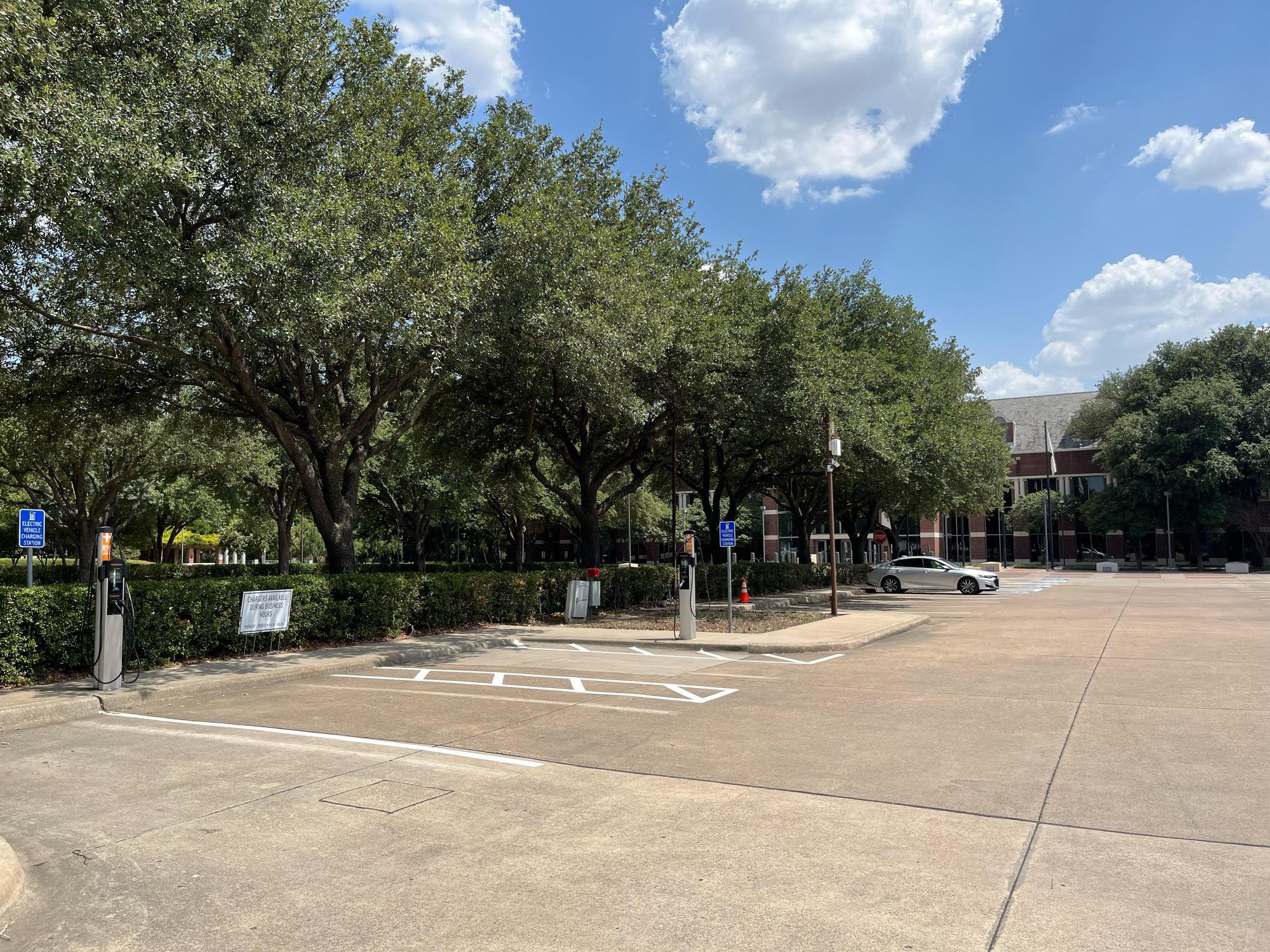 Farmers Branch City Hall | Farmers Branch, TX | EV Station