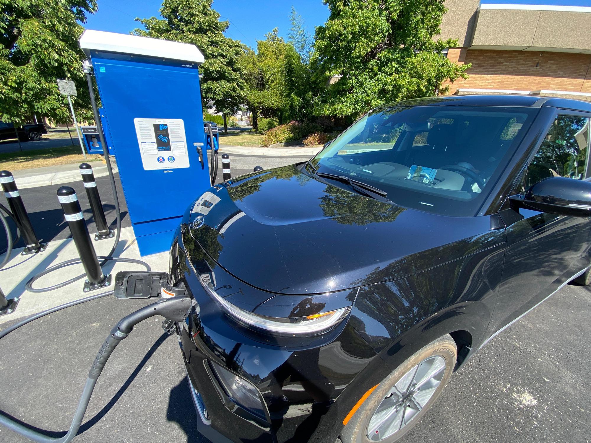 Crystal Pool & Fitness Centre | Victoria, BC | EV Station