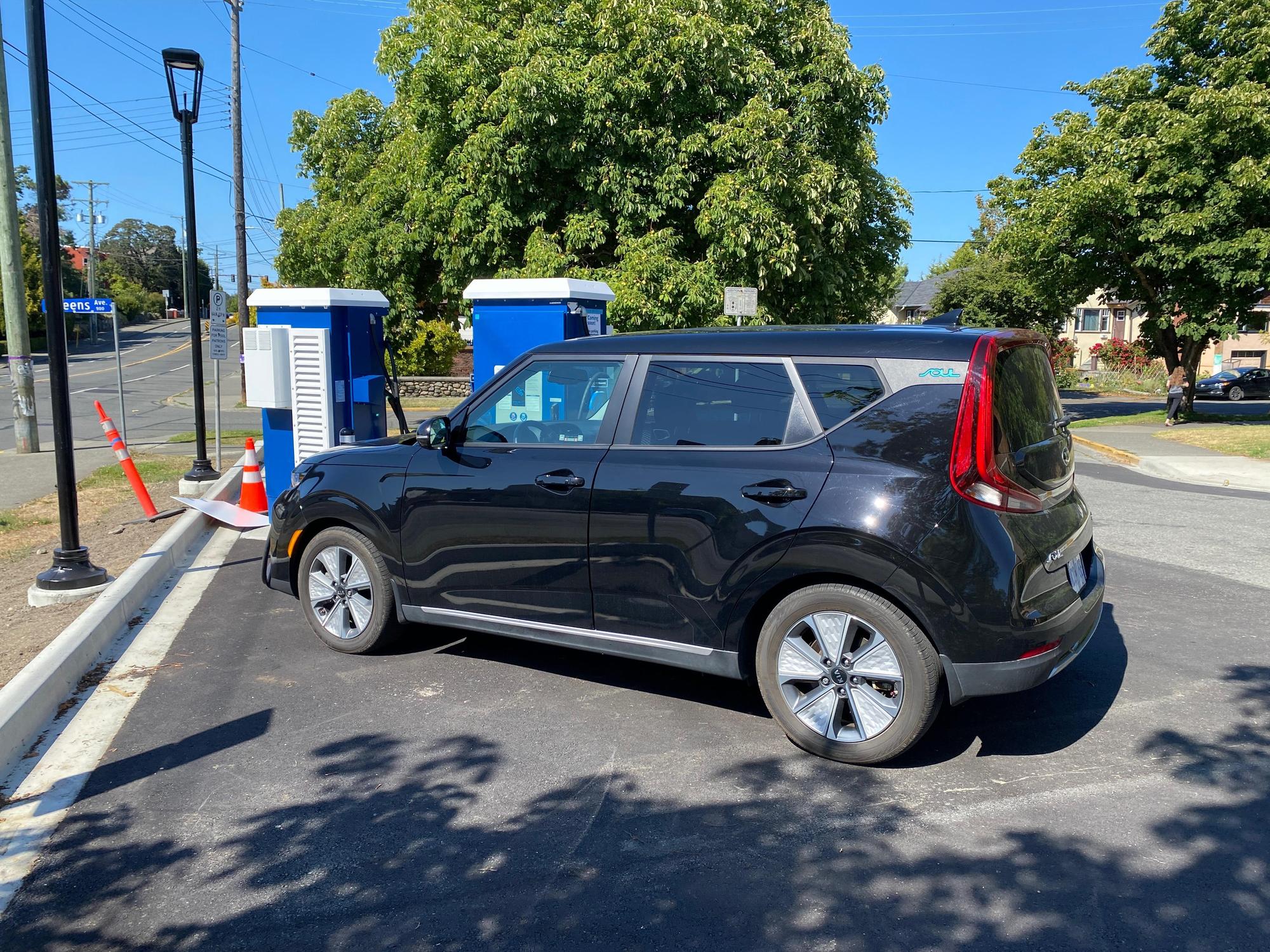 Crystal Pool & Fitness Centre | Victoria, BC | EV Station