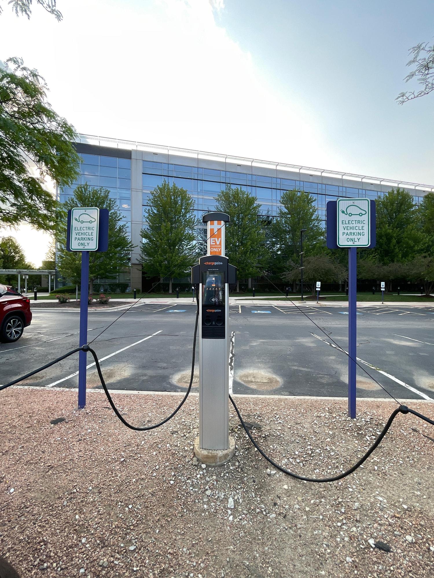 AdventHealth - South | Bolingbrook, IL | EV Station