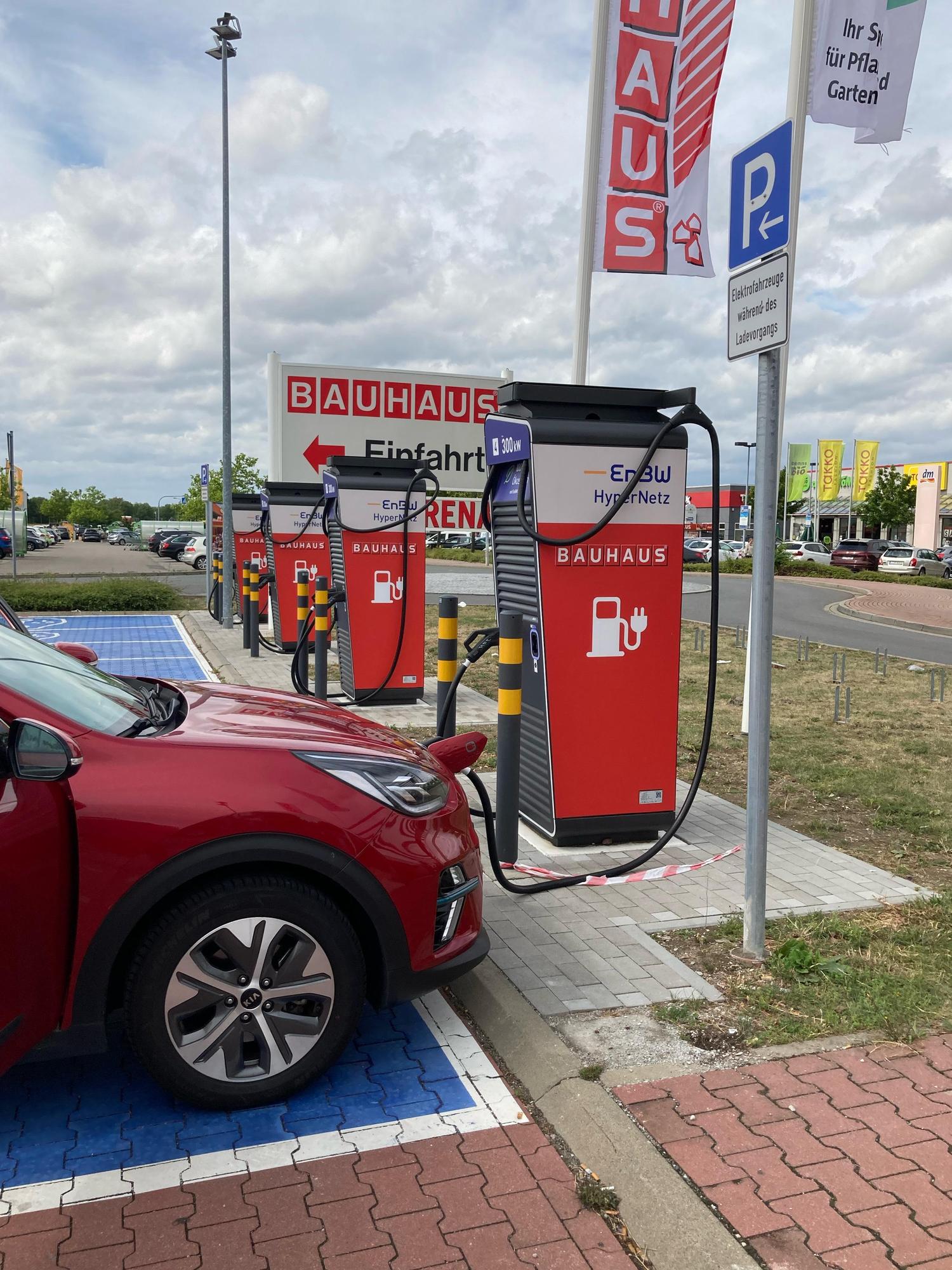 GLOBUS Leipzig Seehausen (4) | Leipzig, SN | EV Station
