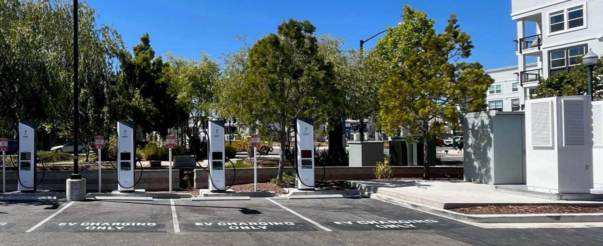 Target | Alameda, CA | EV Station
