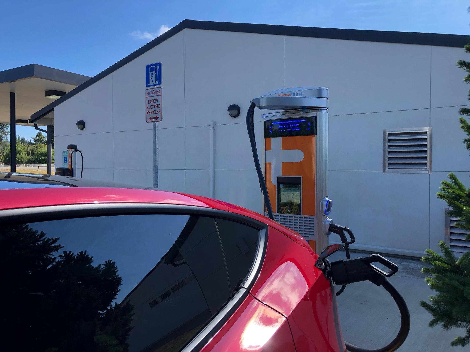 Salkum Timberland Library | Salkum, WA | EV Station