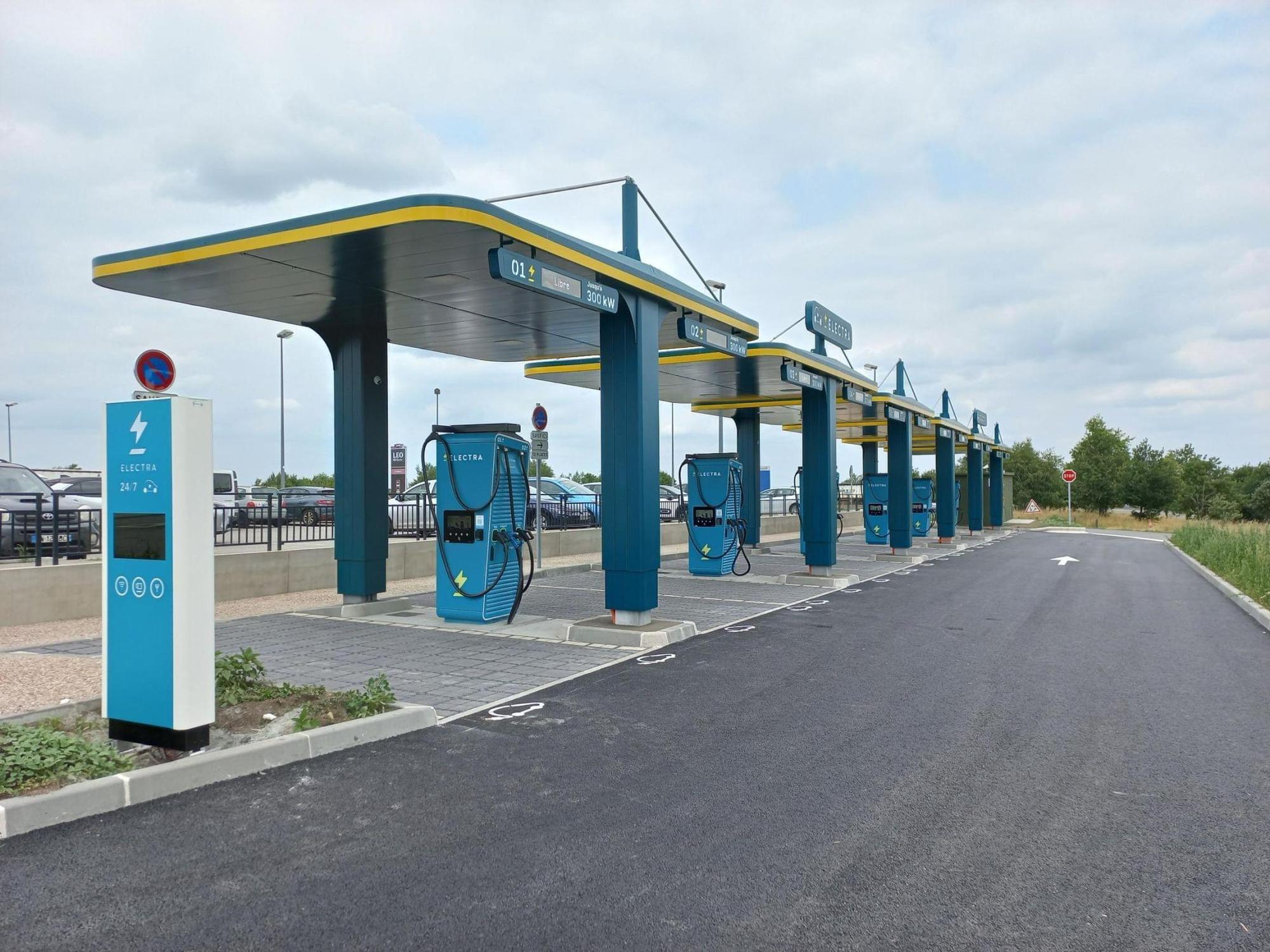 Aire De Manzat | Manzat, Auvergne-Rhône-Alpes | EV Station