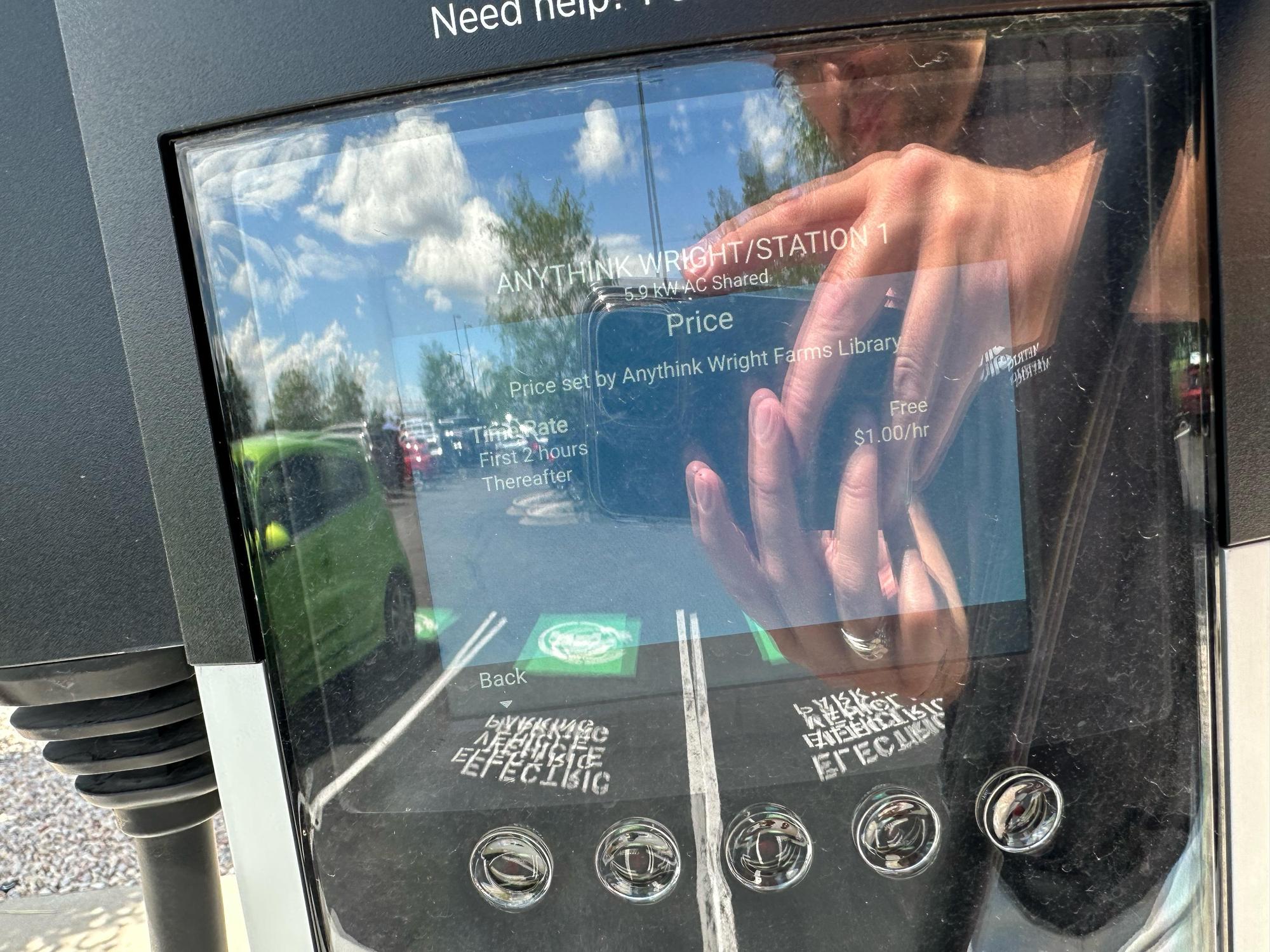 Anythink Wright Farms Library | Thornton, CO | EV Station