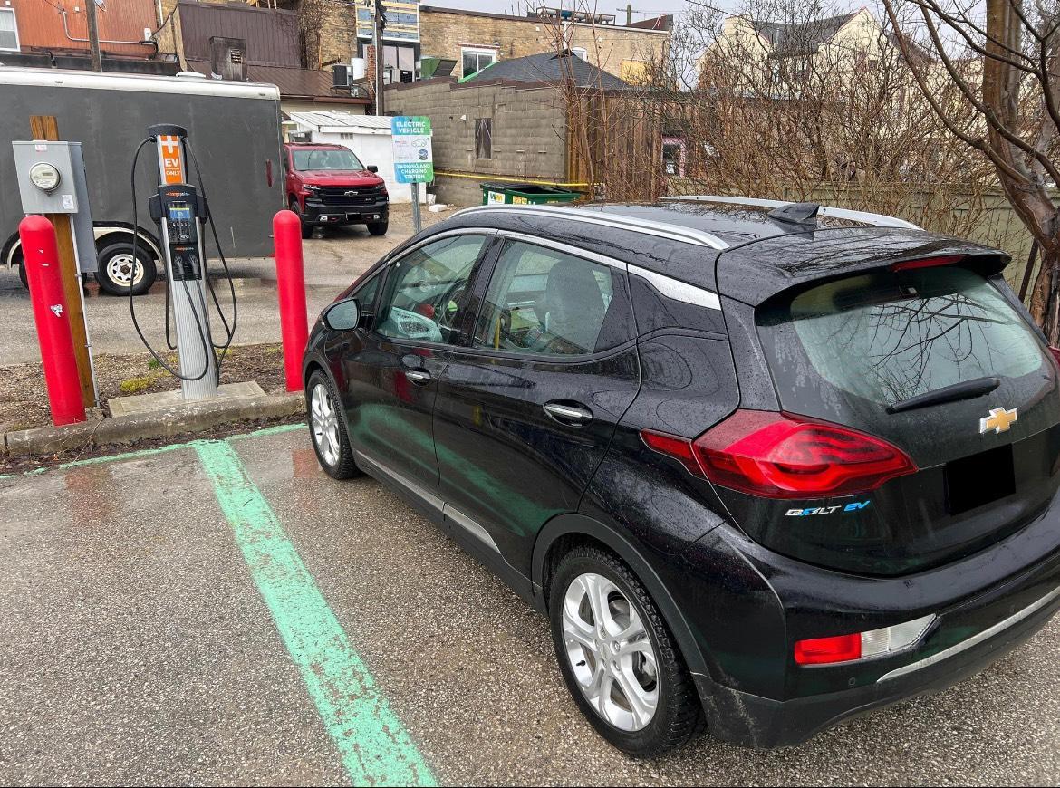 Walkerton Municipal Parking Lot | Walkerton, ON | EV Station