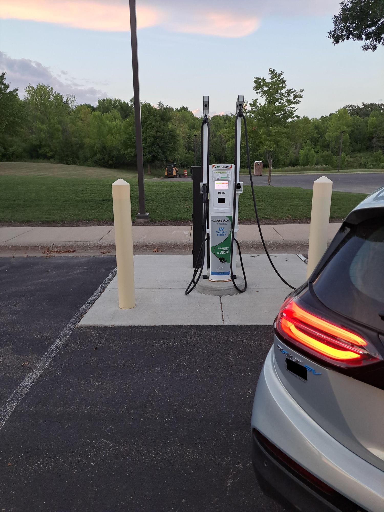 Minnesota Valley Electric Cooperative HQ | Jordan, MN | EV Station