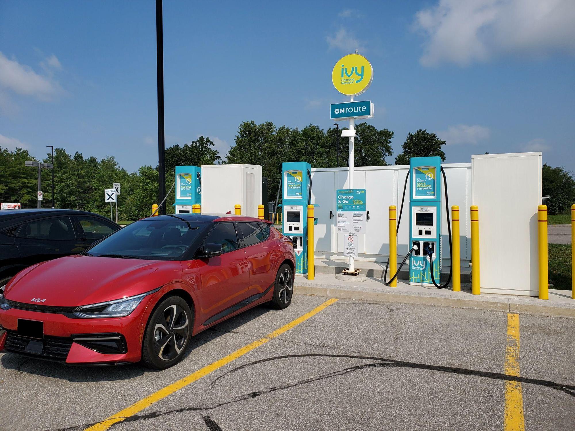 ONroute Cambridge South 401 - Eastbound | Cambridge, ON | EV Station