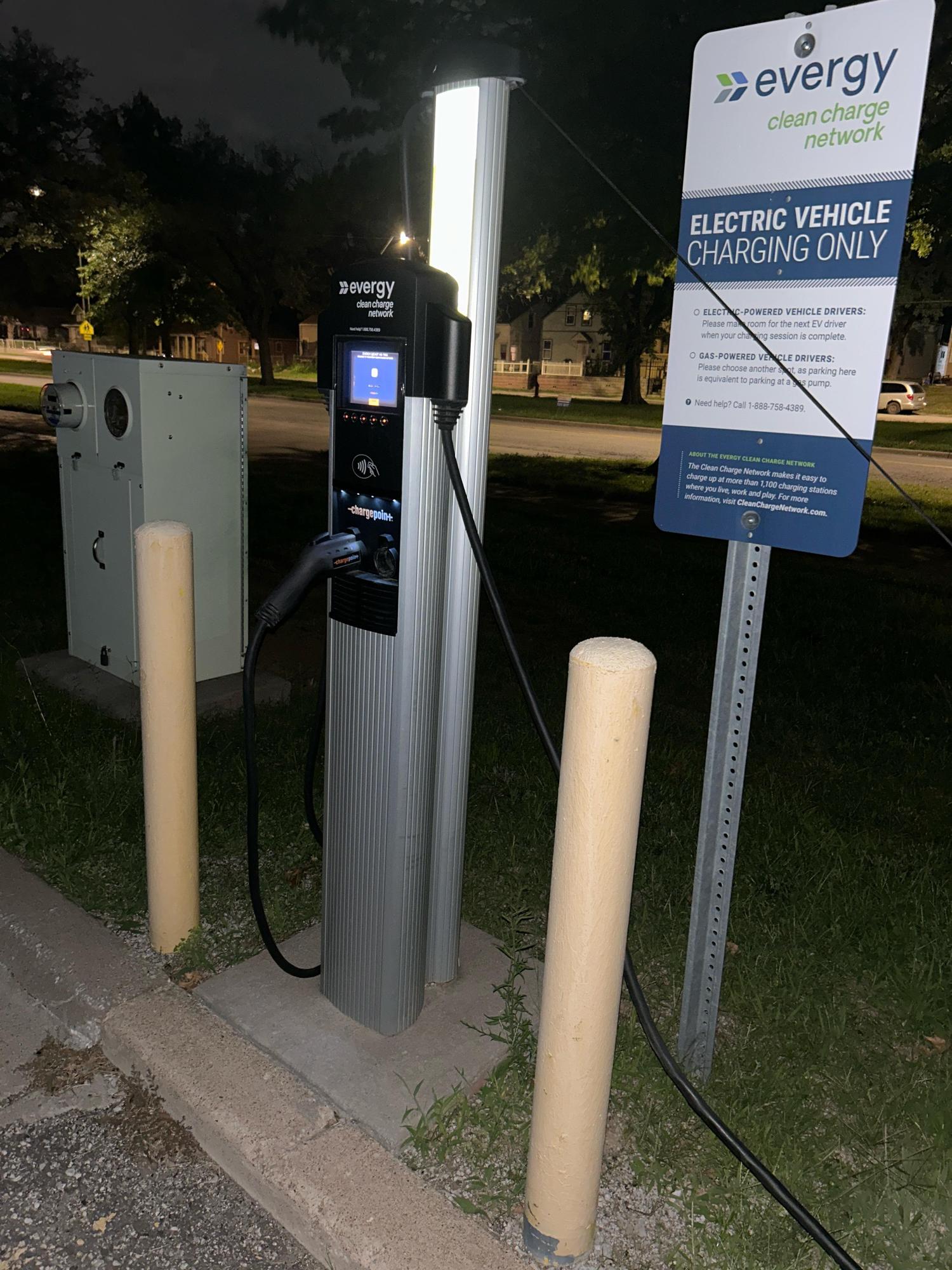 East High School | KCMO, MO | EV Station