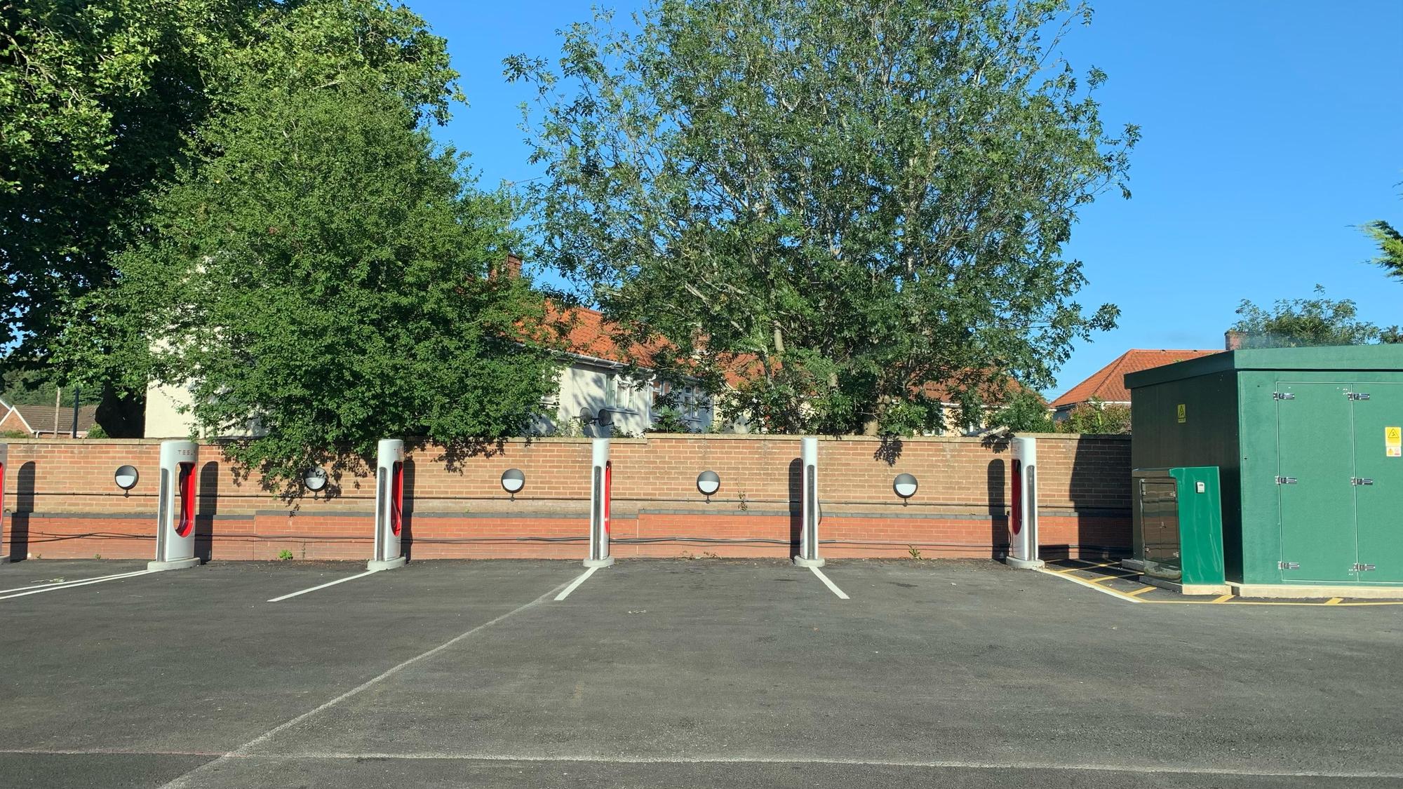 Tesla Centre Norwich | 79 Mile Cross Ln, Norwich NR6 6TX, United ...