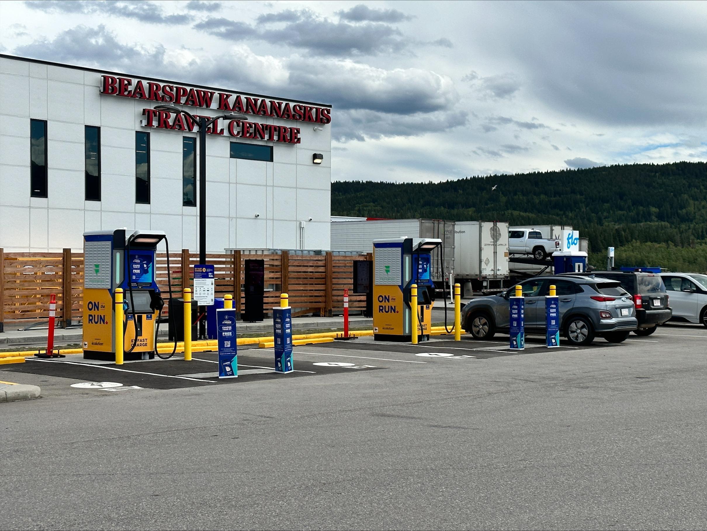 Kananaskis Travel Centre - North (1) | Mînî Thnî, AB | EV Station