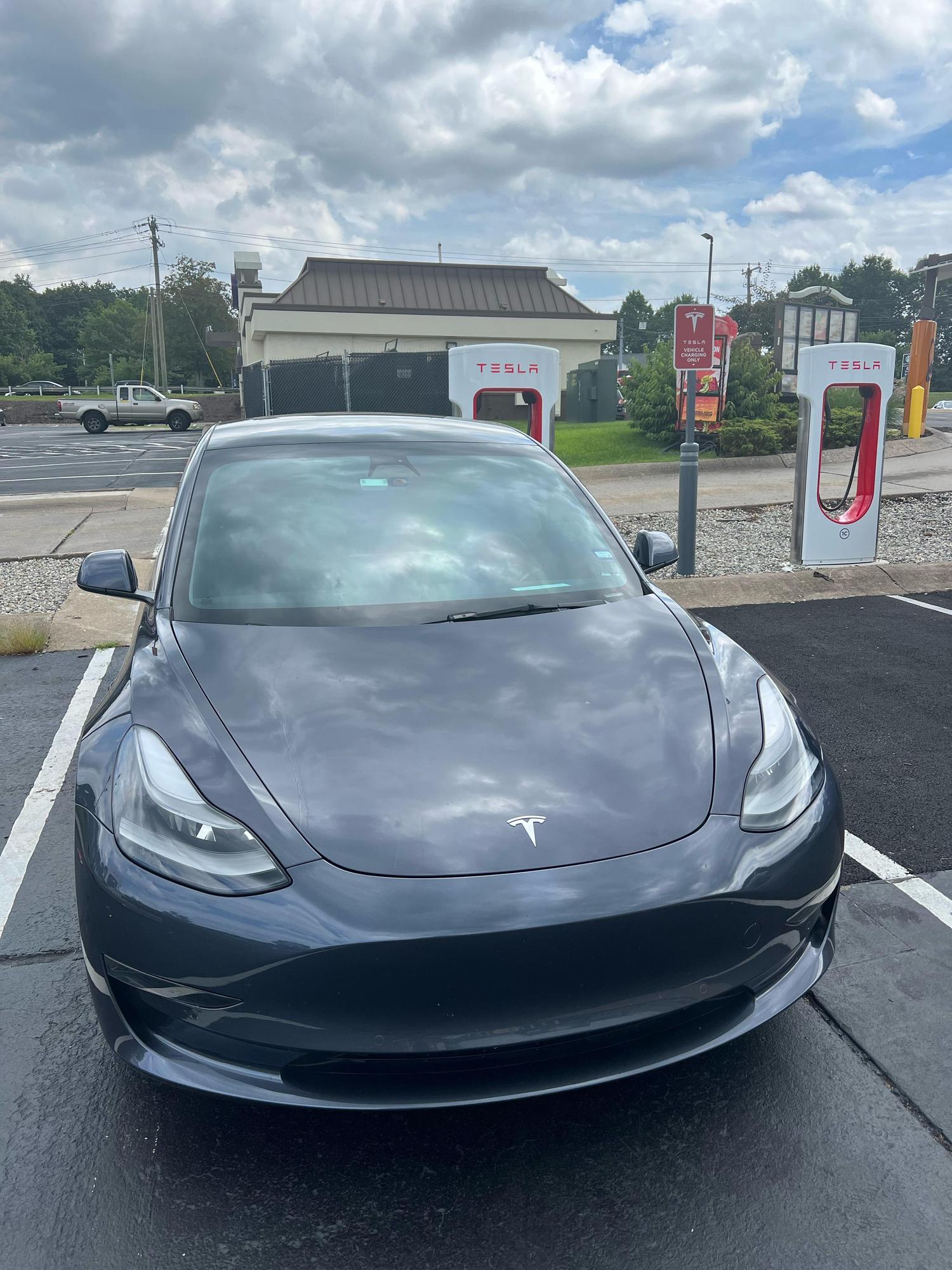 Taco Bell | Vernon, CT | EV Station