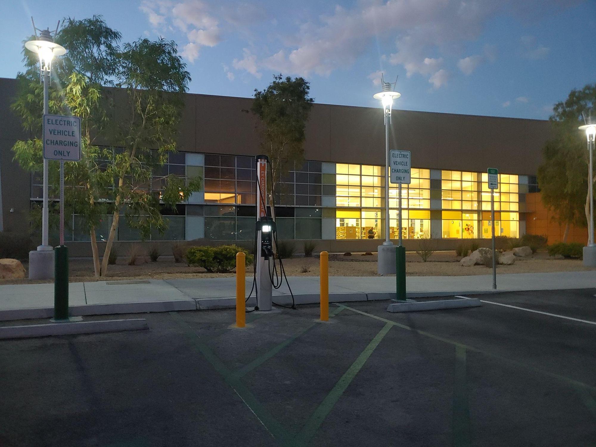Windmill Library | Las Vegas, NV | EV Station