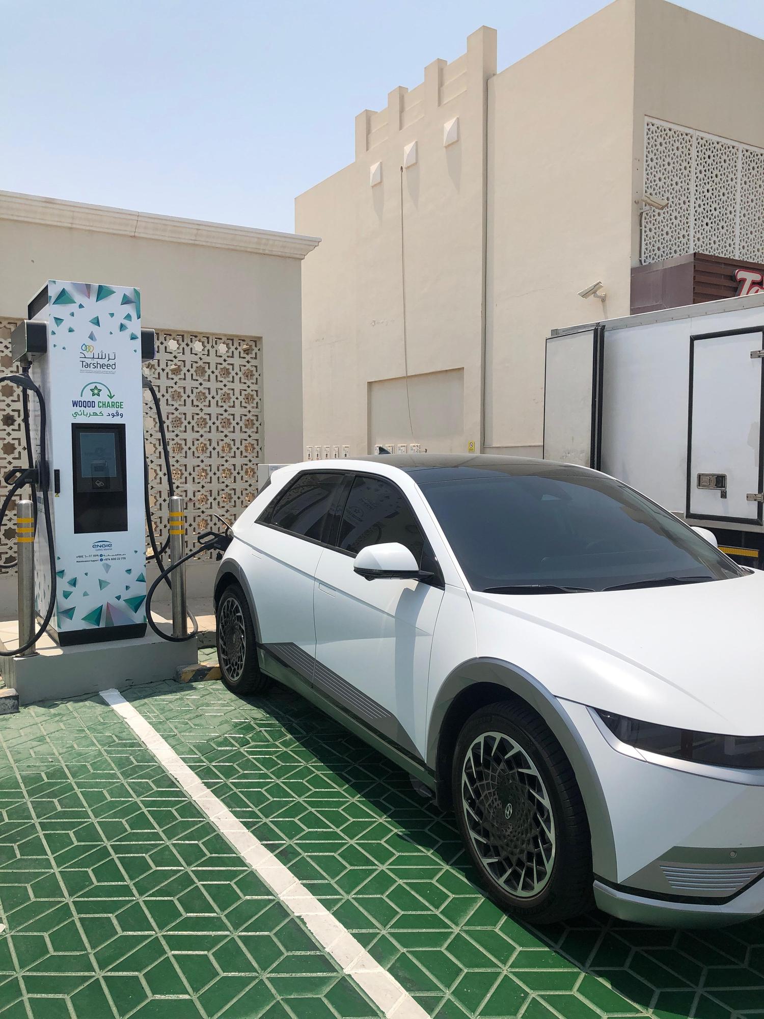 Woqod Petrol Station - Al Egla | الدوحة, بلدية الضعاين | EV Station
