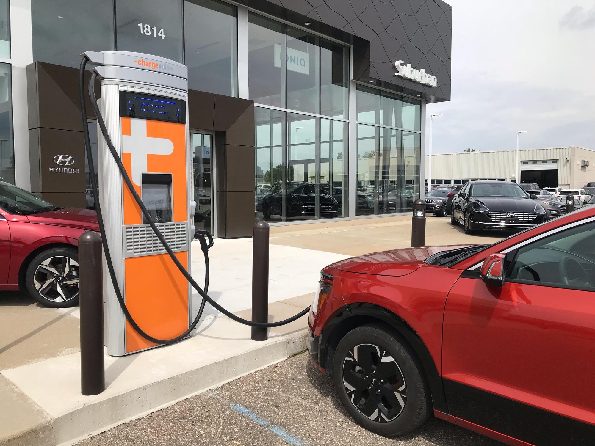 Suburban Hyundai | Troy, MI | EV Station