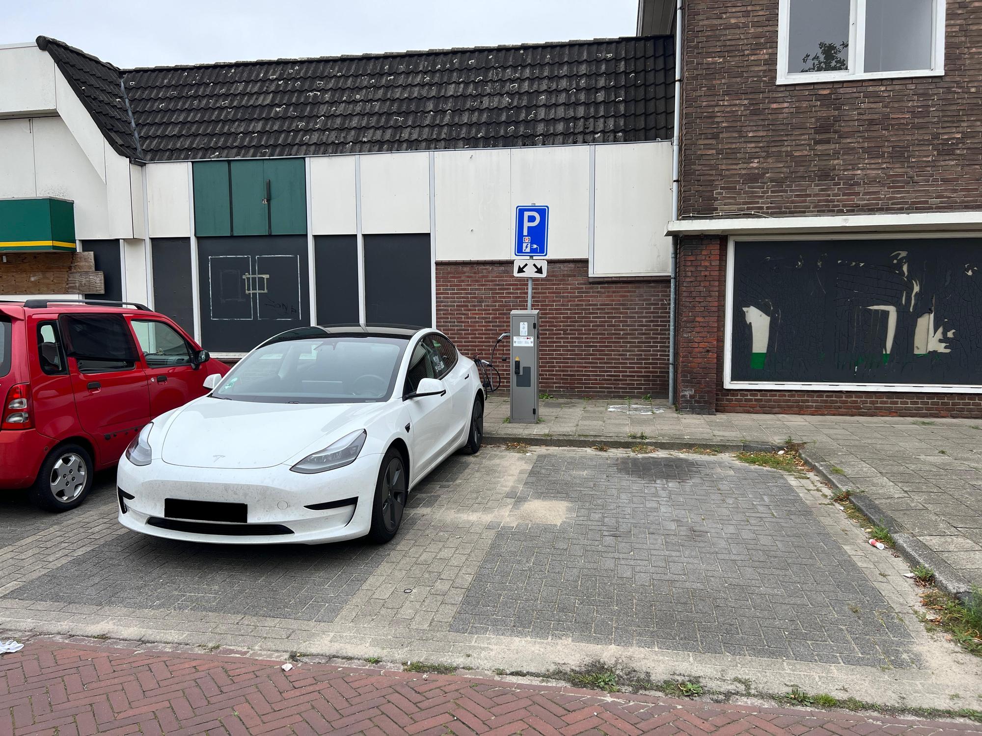 Vattenfall InCharge | Enschede, OV | EV Station