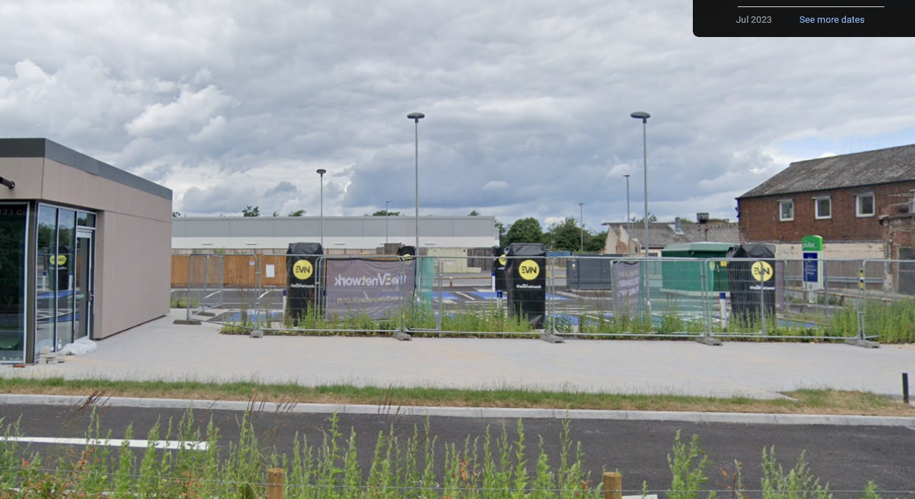 Starbucks Uttoxeter | Brookside Rd, Uttoxeter, ST14 8AU, United Kingdom | EV Station