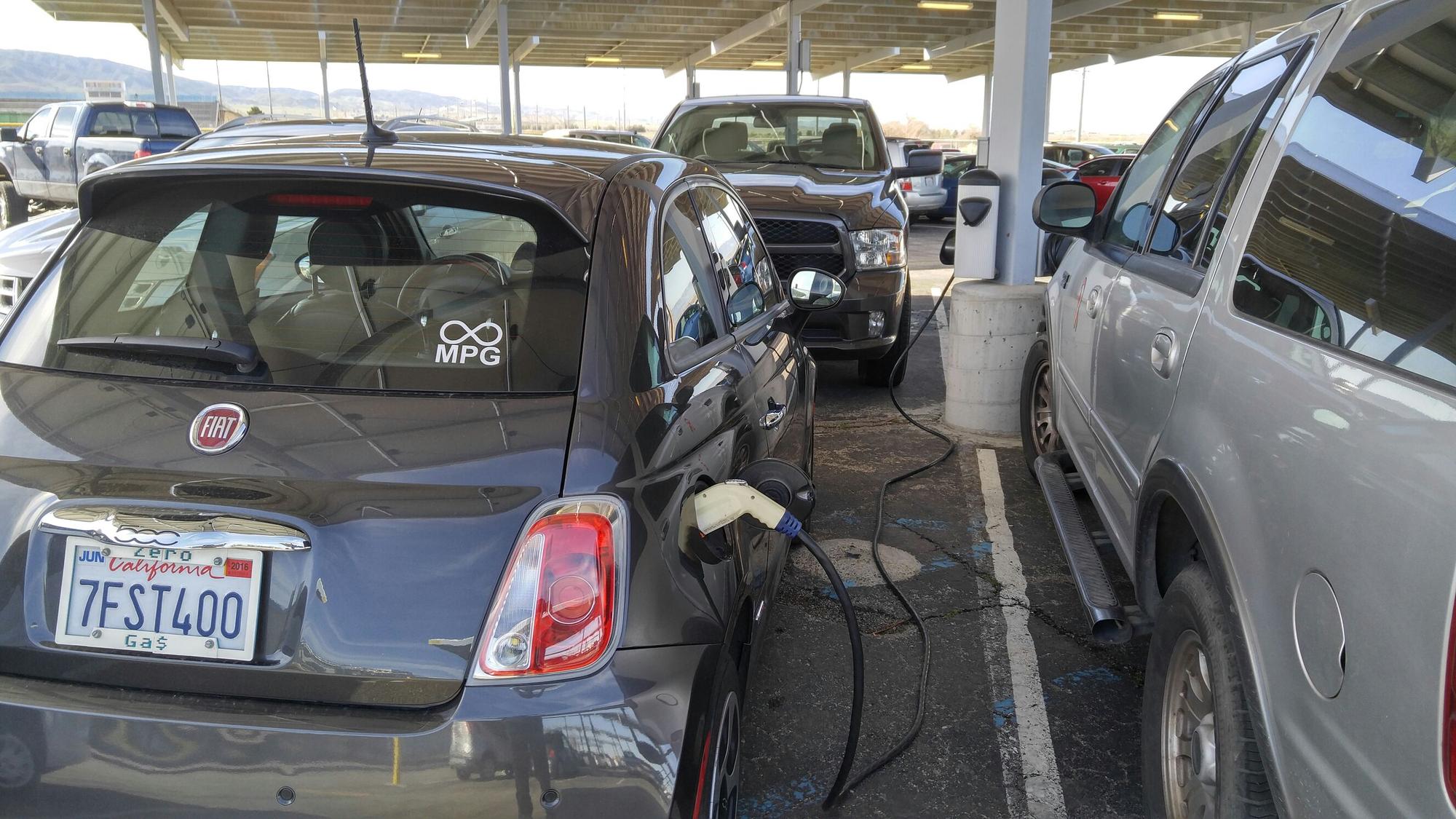 Quartz Hill High School - SOAR Prep Academy | Lancaster, CA | EV Station