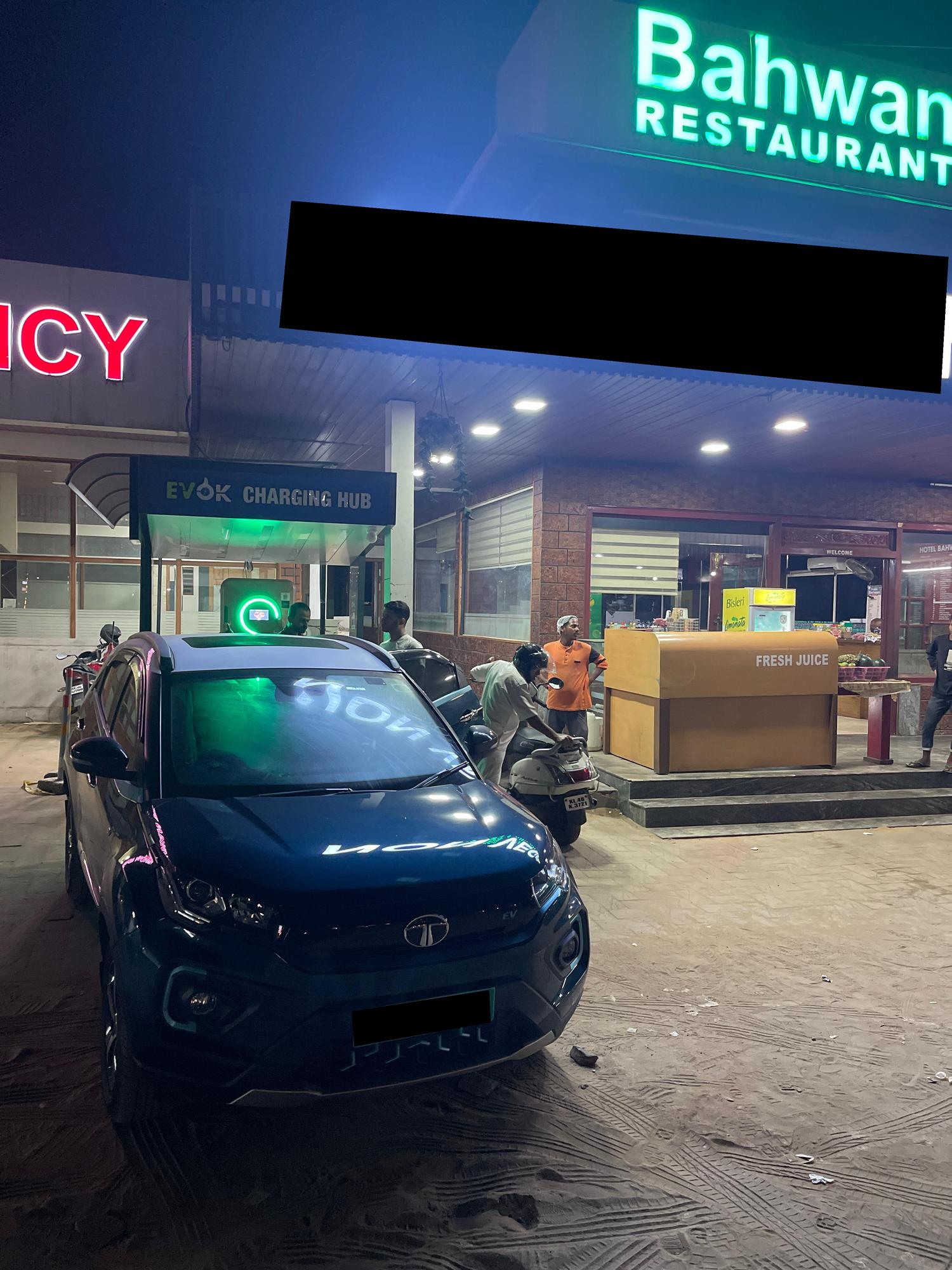 EVOK Charging Hub Bahwan Regency Engandiyoor - 30kW | Engandiyoor, KL | EV Station