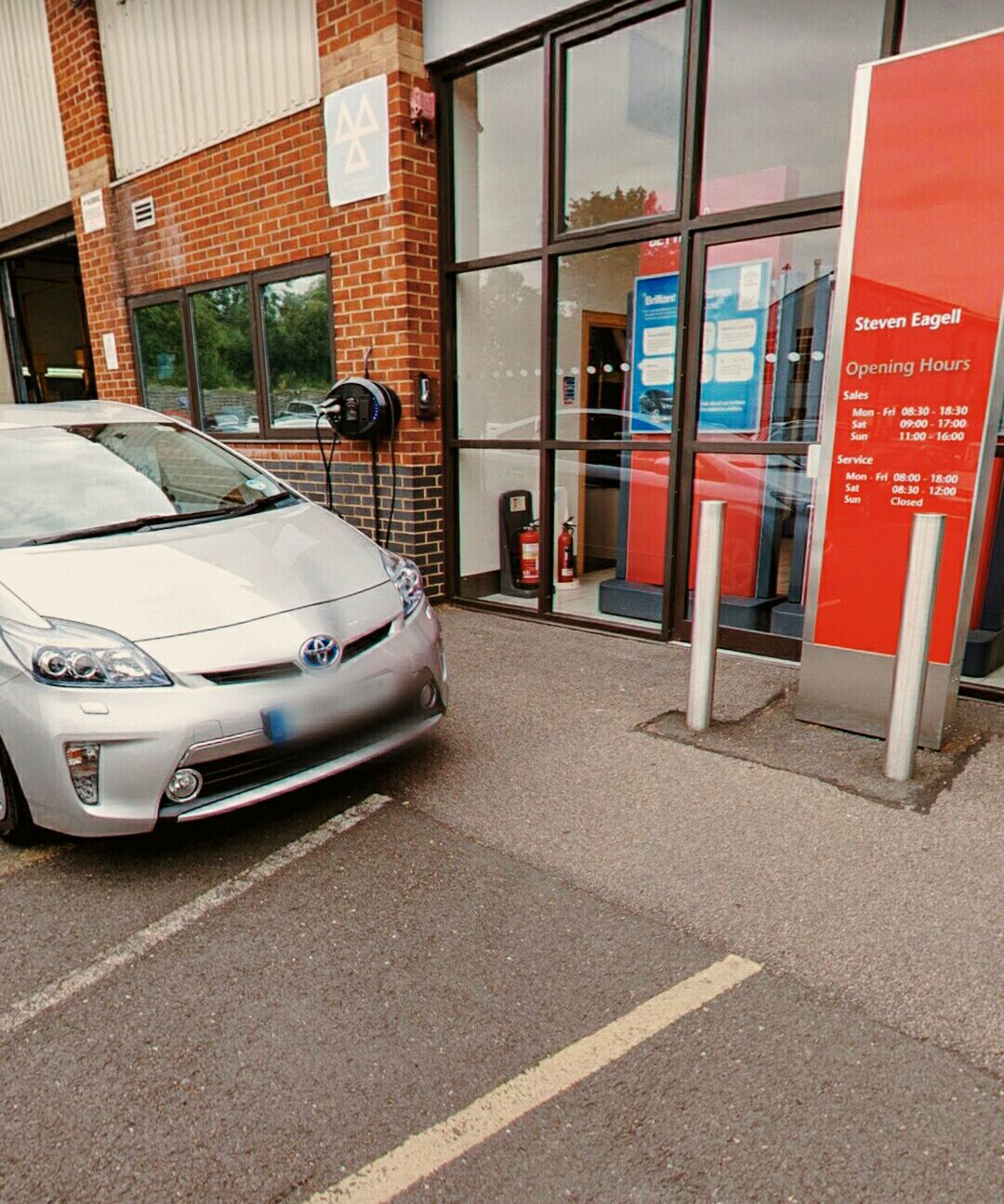 Steven Eagell Toyota | Icknield Way, Letchworth Garden City, SG6 1EF ...