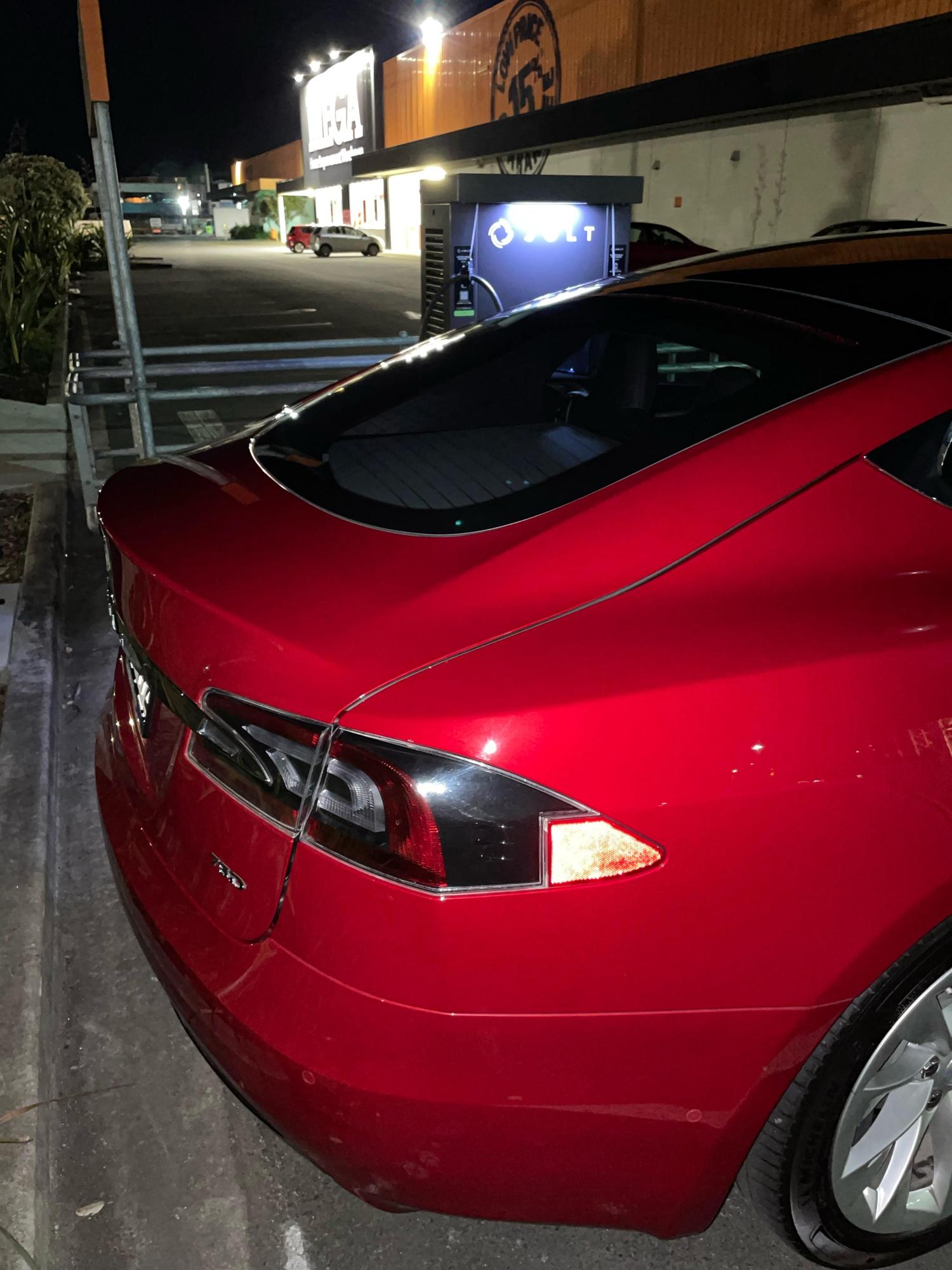 Mitre 10 Mega (2) | Auckland, Auckland | EV Station