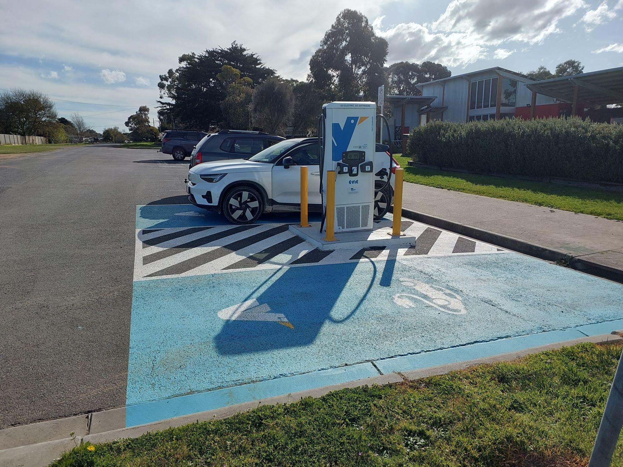 Meredith Interpretive Centre | Meredith, VIC | EV Station