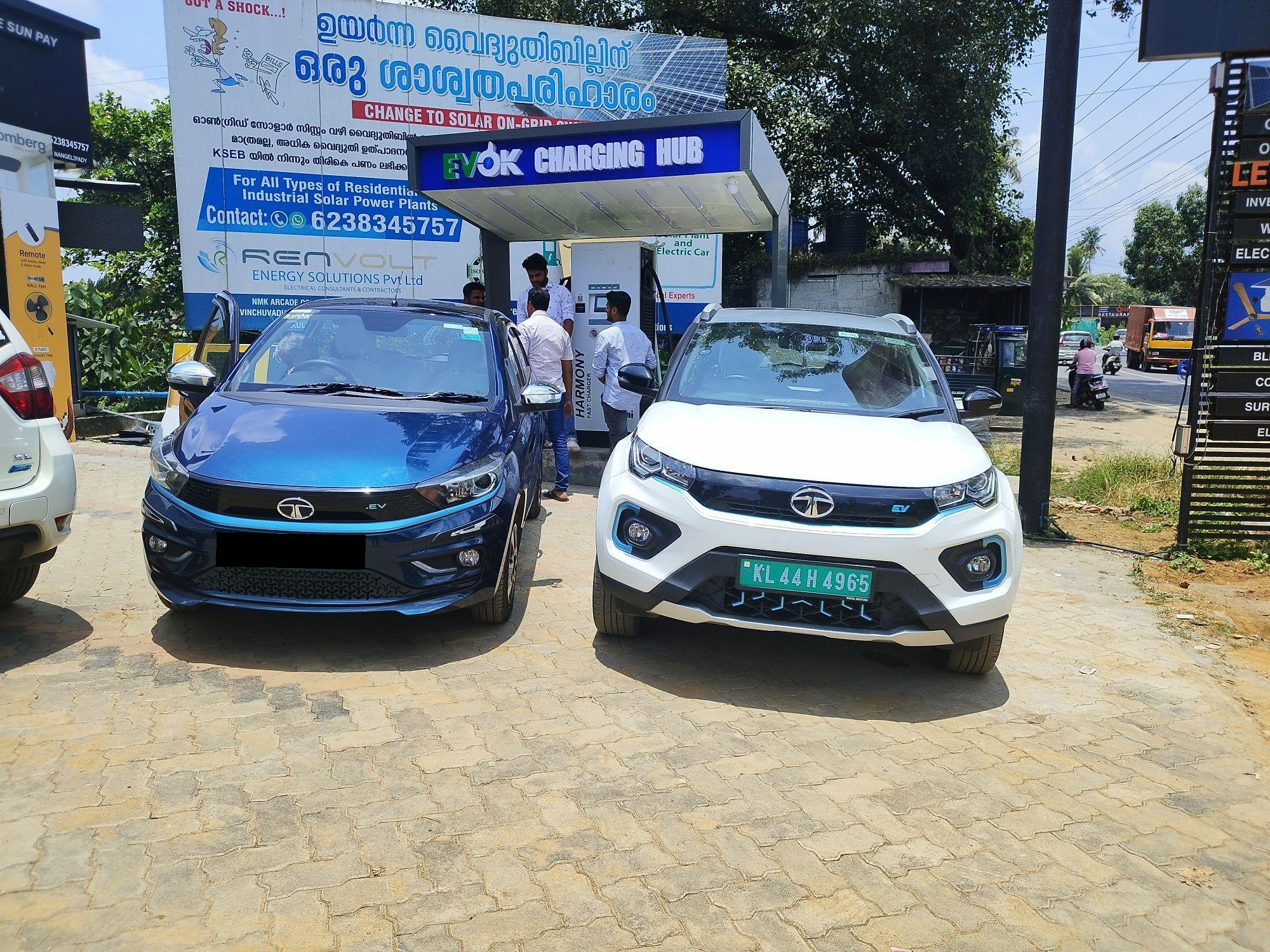 EVOK Charging Hub Renvolt - 60kW Dual CCS2 | Ernakulam, KL | EV Station