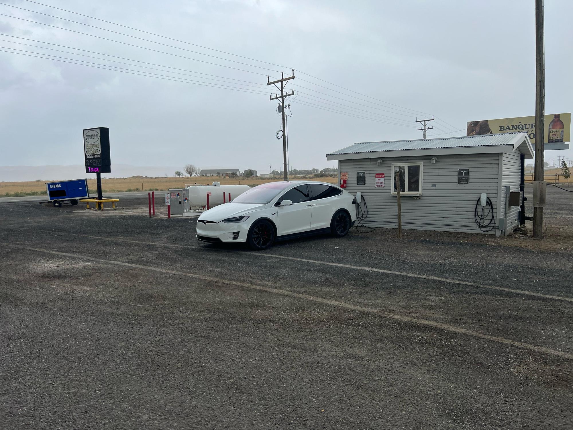 Busters RV and Restaurant - Tesla Destination Charging | Hollister, ID ...