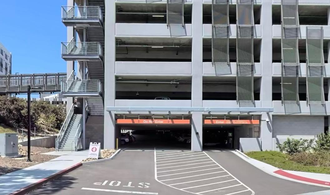 UCSD - Nuevo West Parking Structure | San Diego, CA | EV Station