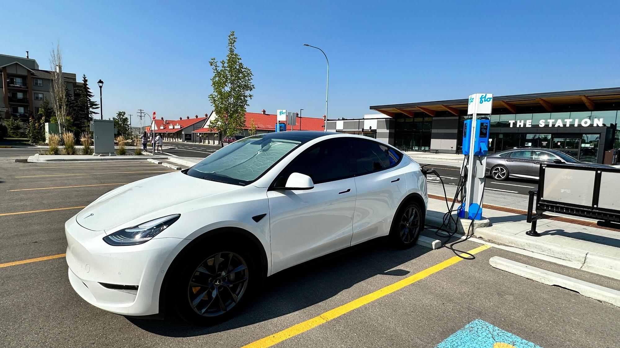 Innovation Transit Hub Parking Lot | Cochrane, AB | EV Station