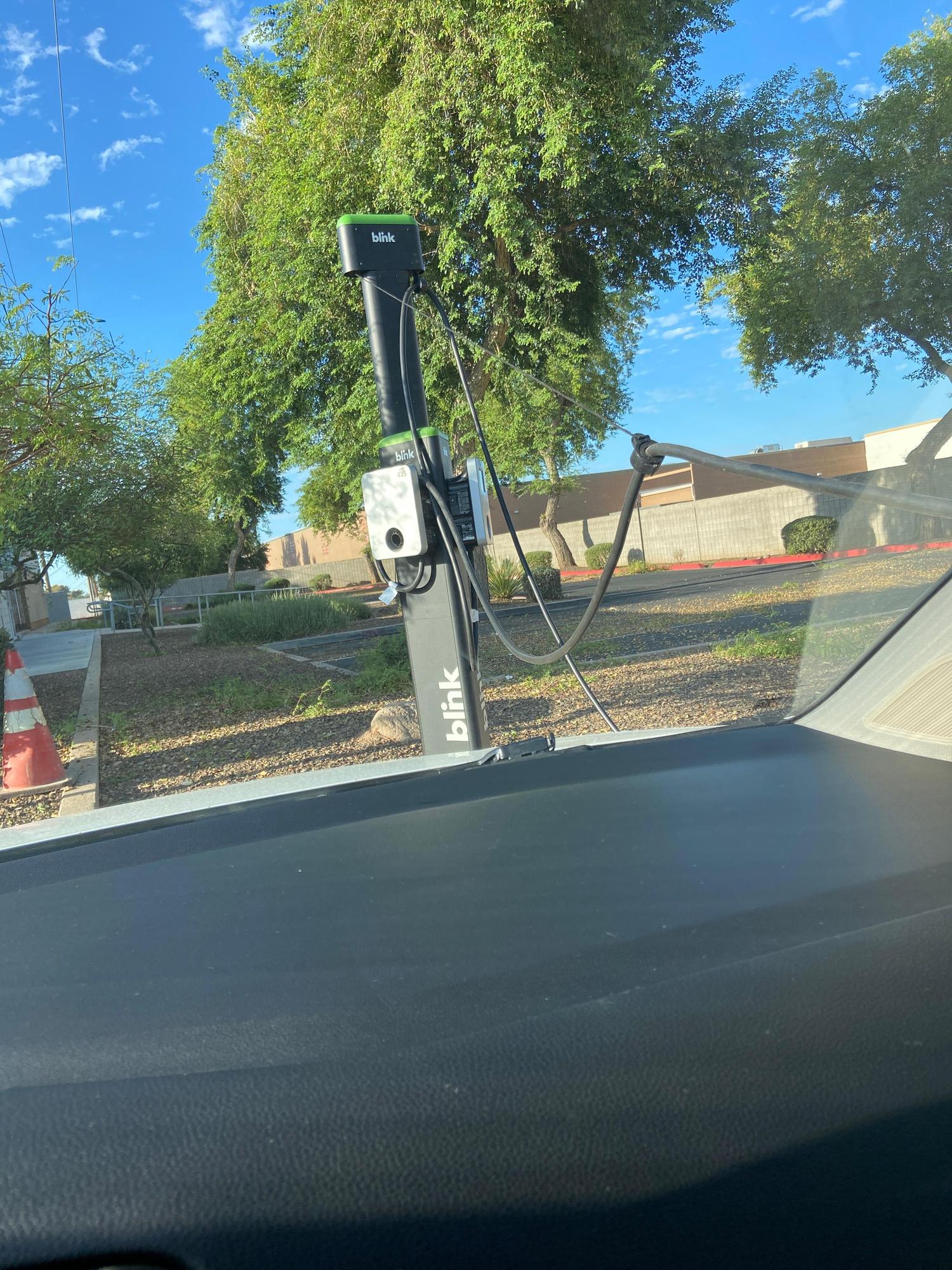 Saguaro Library | Phoenix, AZ | EV Station
