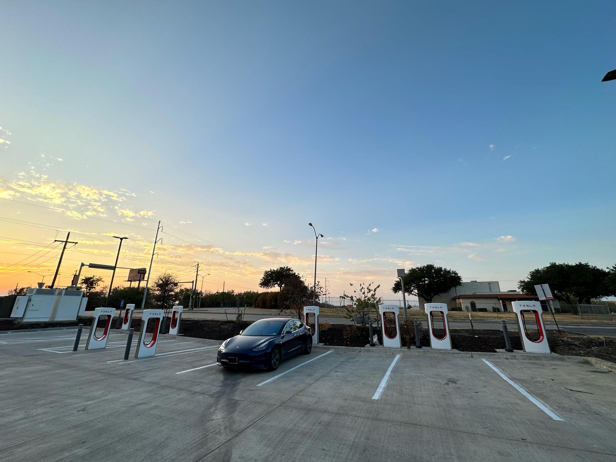 Exxon | Dallas, TX | EV Station