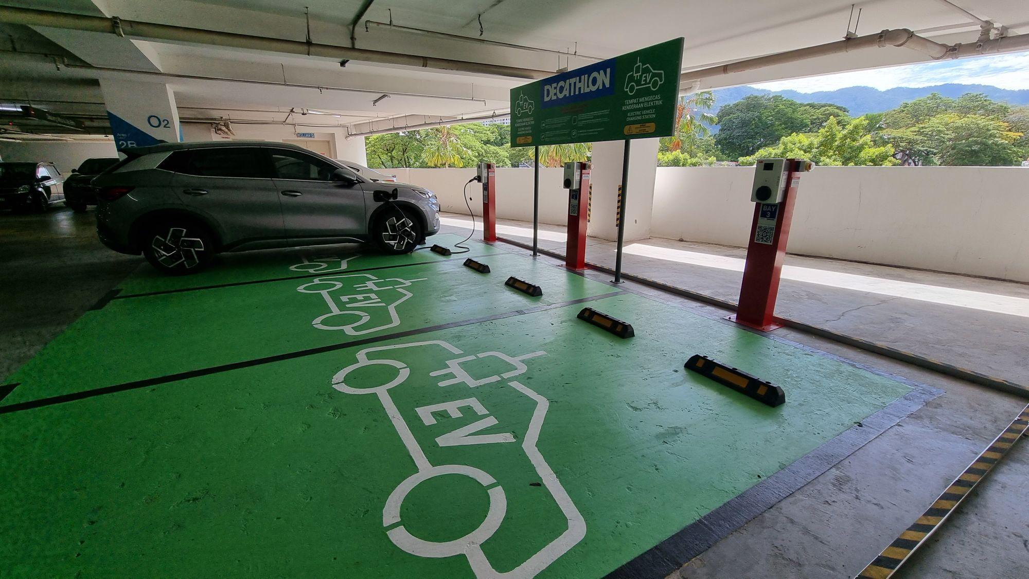 Decathlon Gurney Paragon (22kW AC) | George Town, Pulau Pinang | EV Station