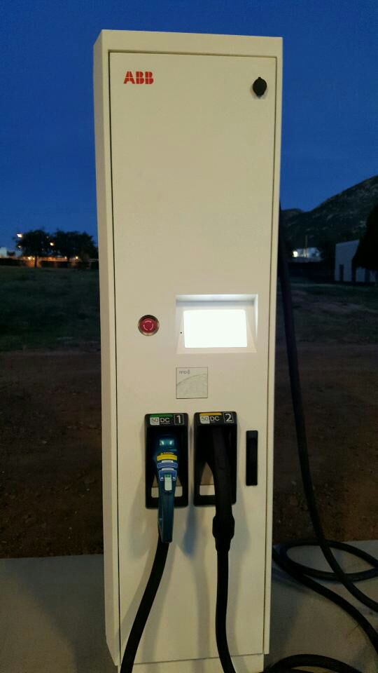 University of California Bourns Technology Center | Riverside, CA | EV ...