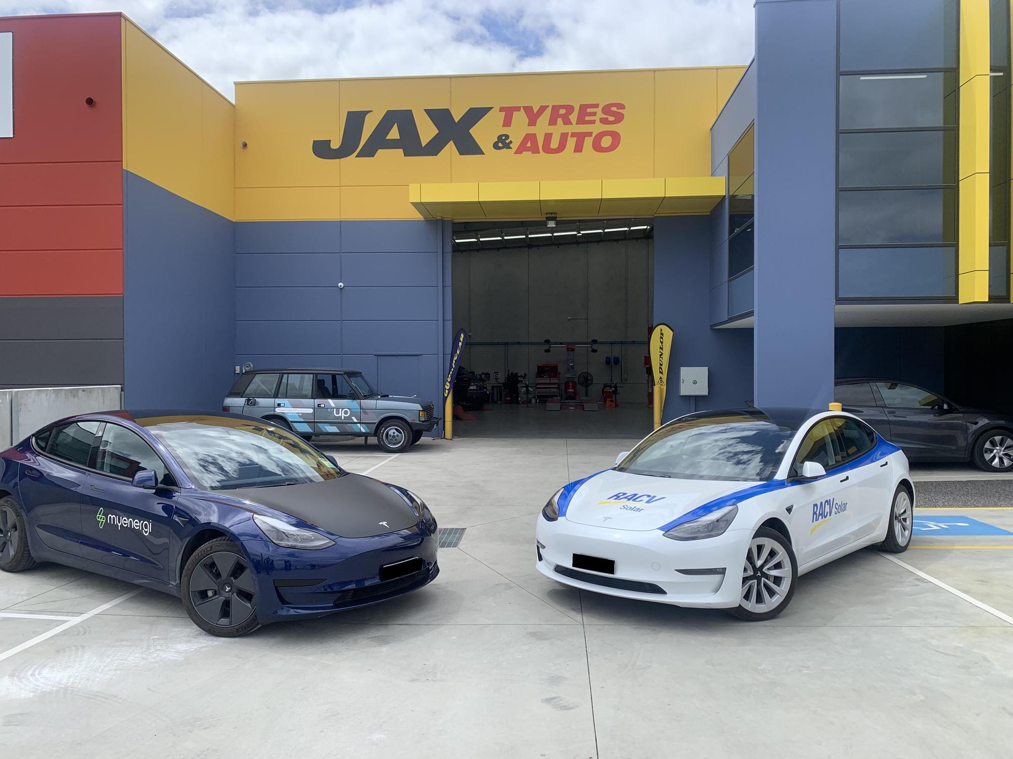 Jax Tyres Clyde North | Clyde North, VIC | EV Station