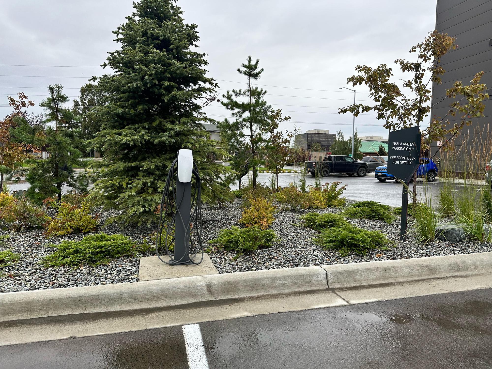 Aloft Anchorage Hotel | Anchorage, AK | EV Station