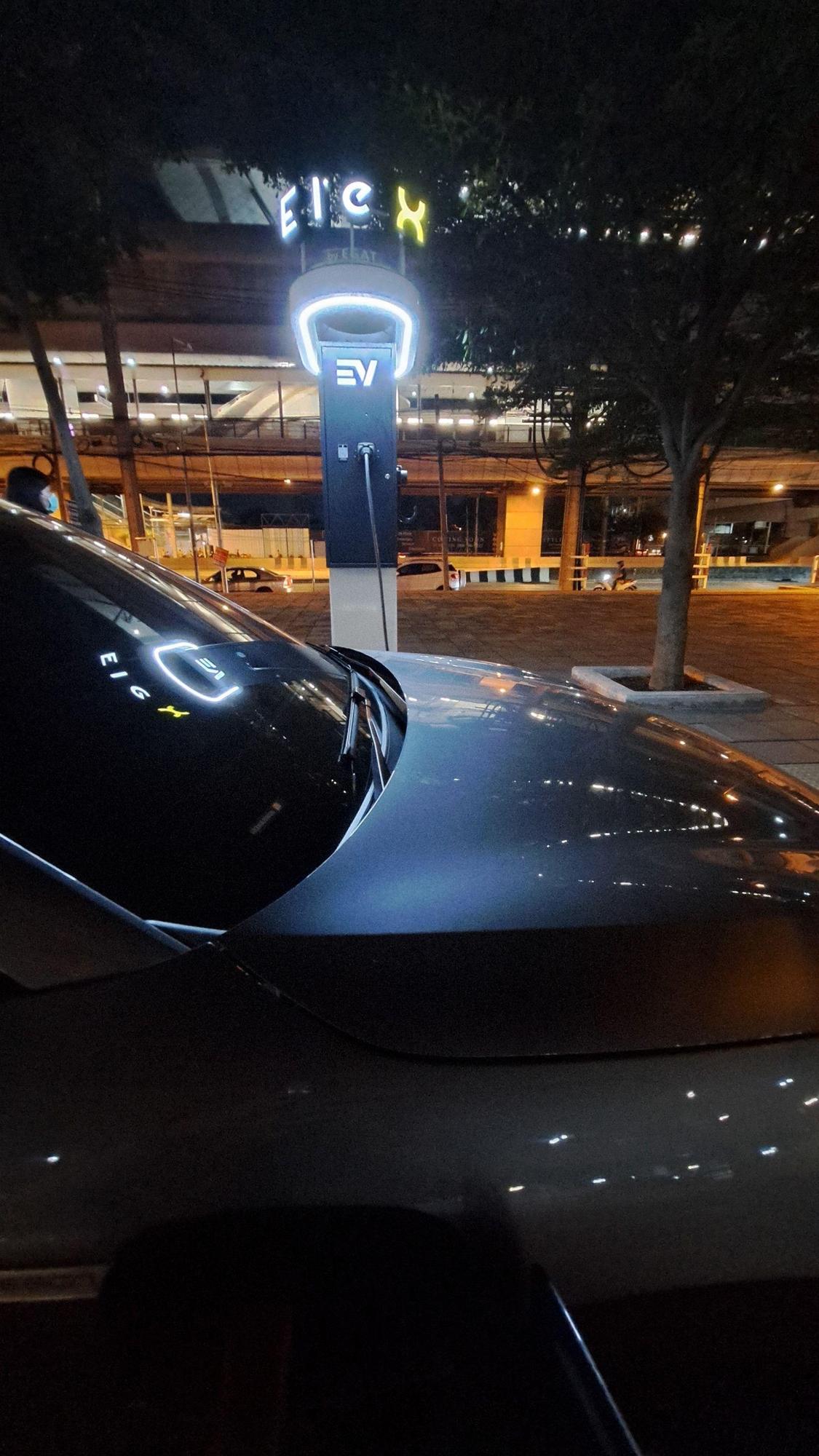 Park & Ride MRT Yaek Nonthaburi 1Station | ตึกจอดแล้วจร สถานีแยกนนทบุรี1 | EV Station