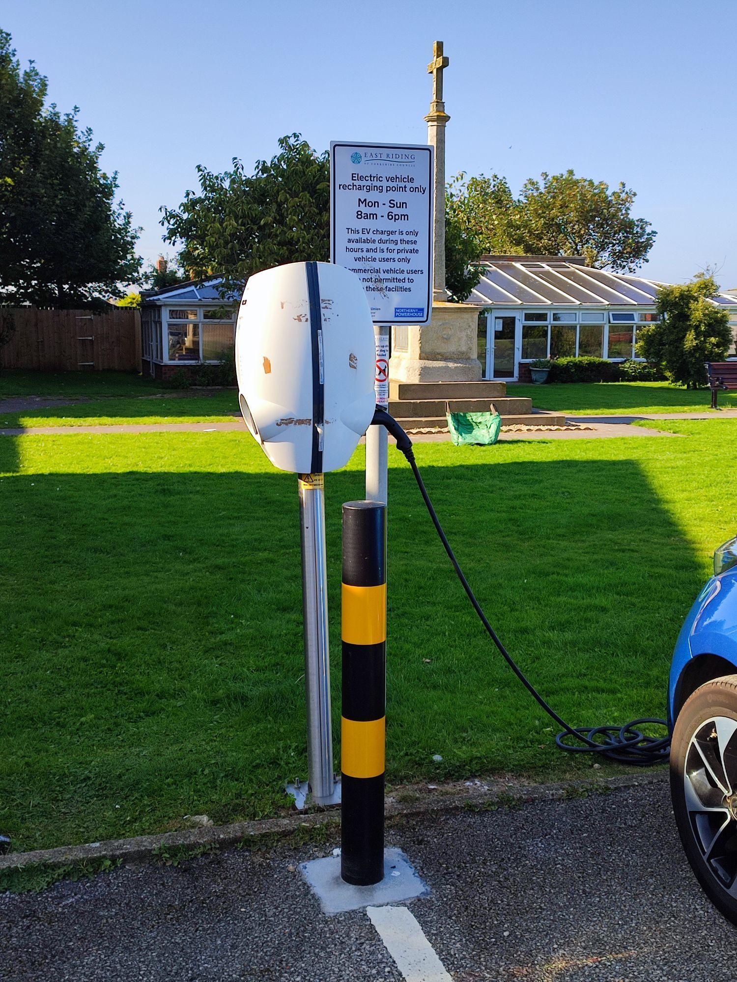 Withernsea Library | Queen Street , Withernsea , HU19 2HH, UK | EV Station