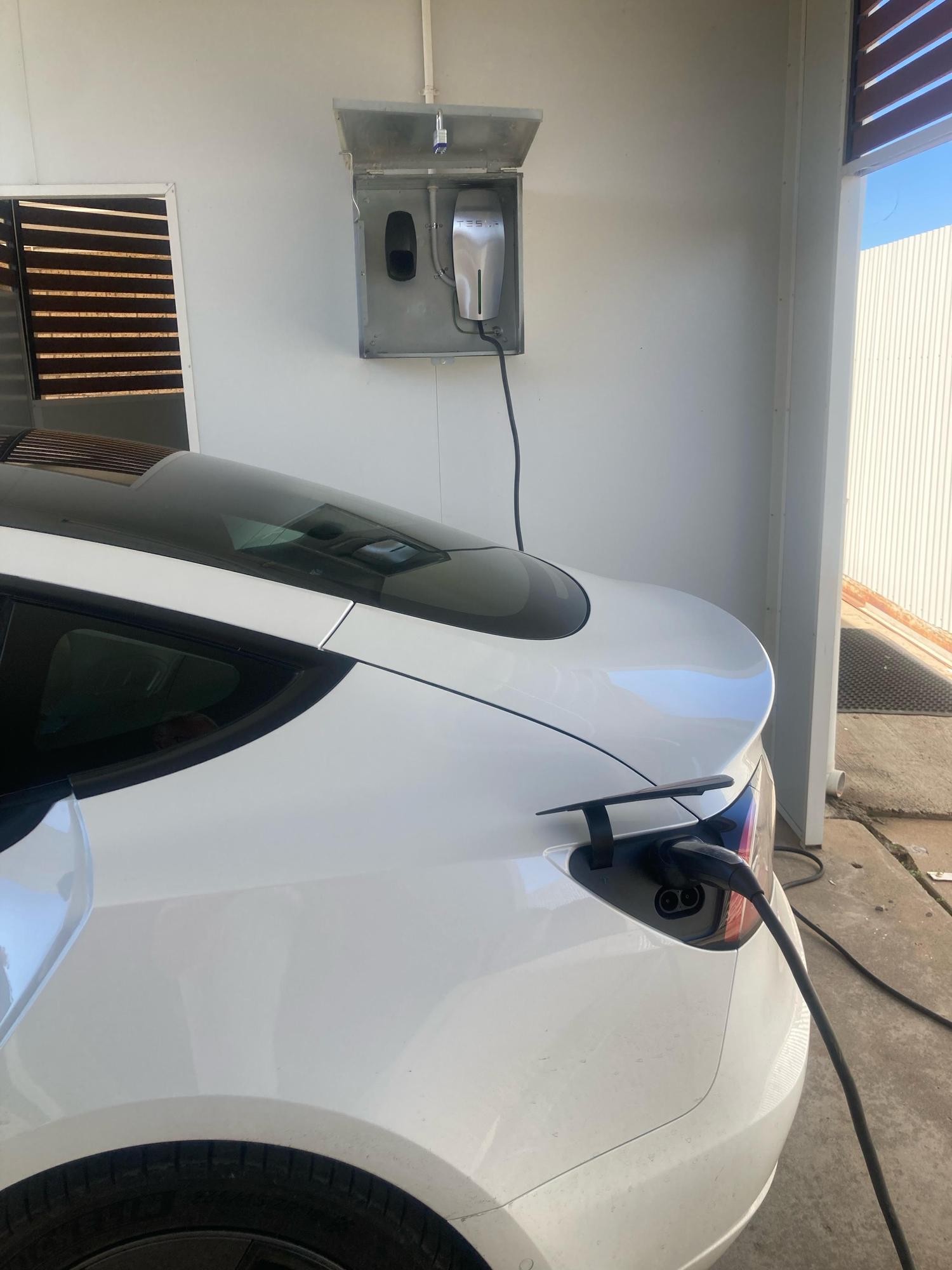 Baths Motel | Moree, NSW | EV Station