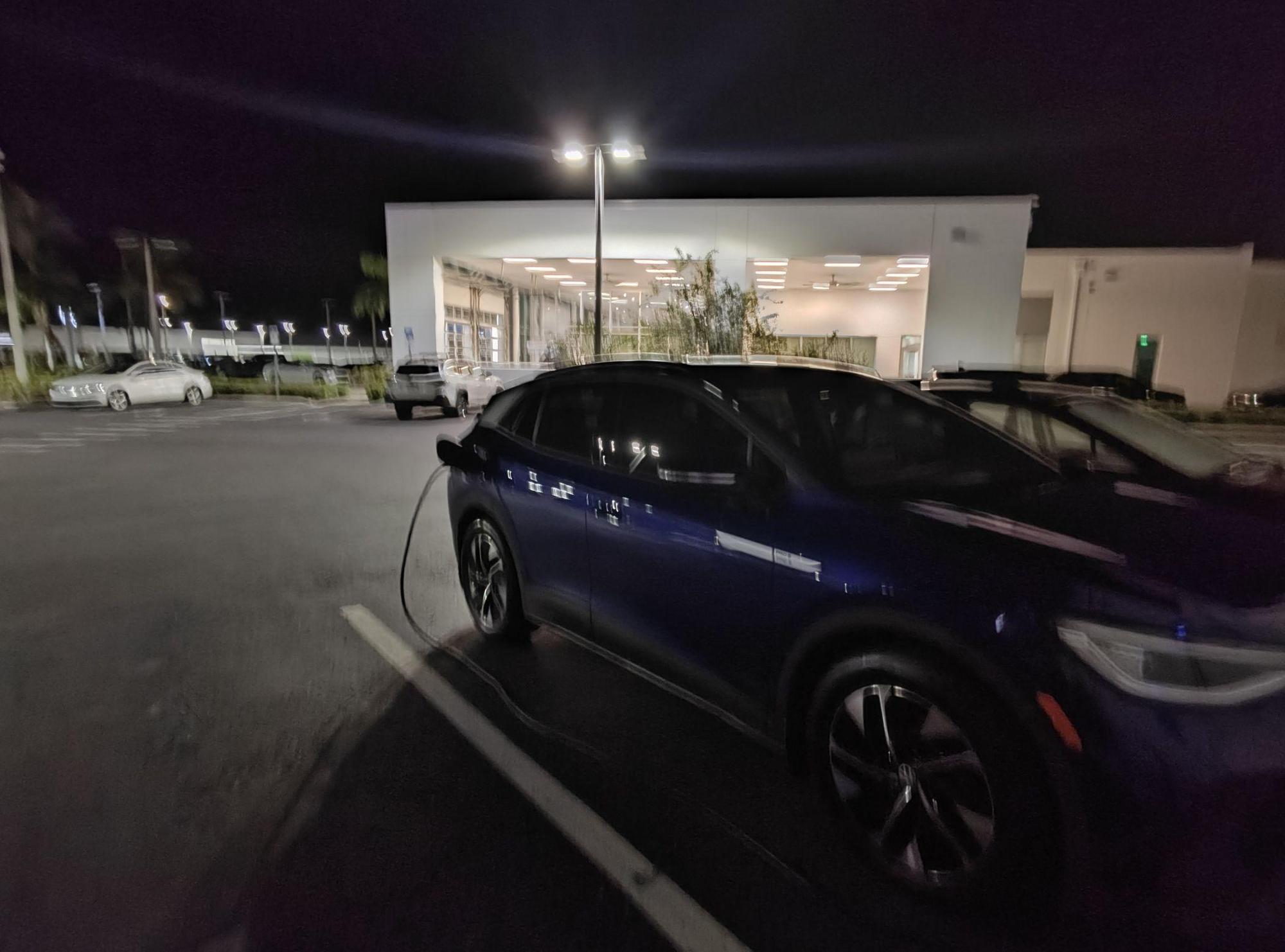 Bert Smith Subaru/VW | St. Petersburg, FL | EV Station