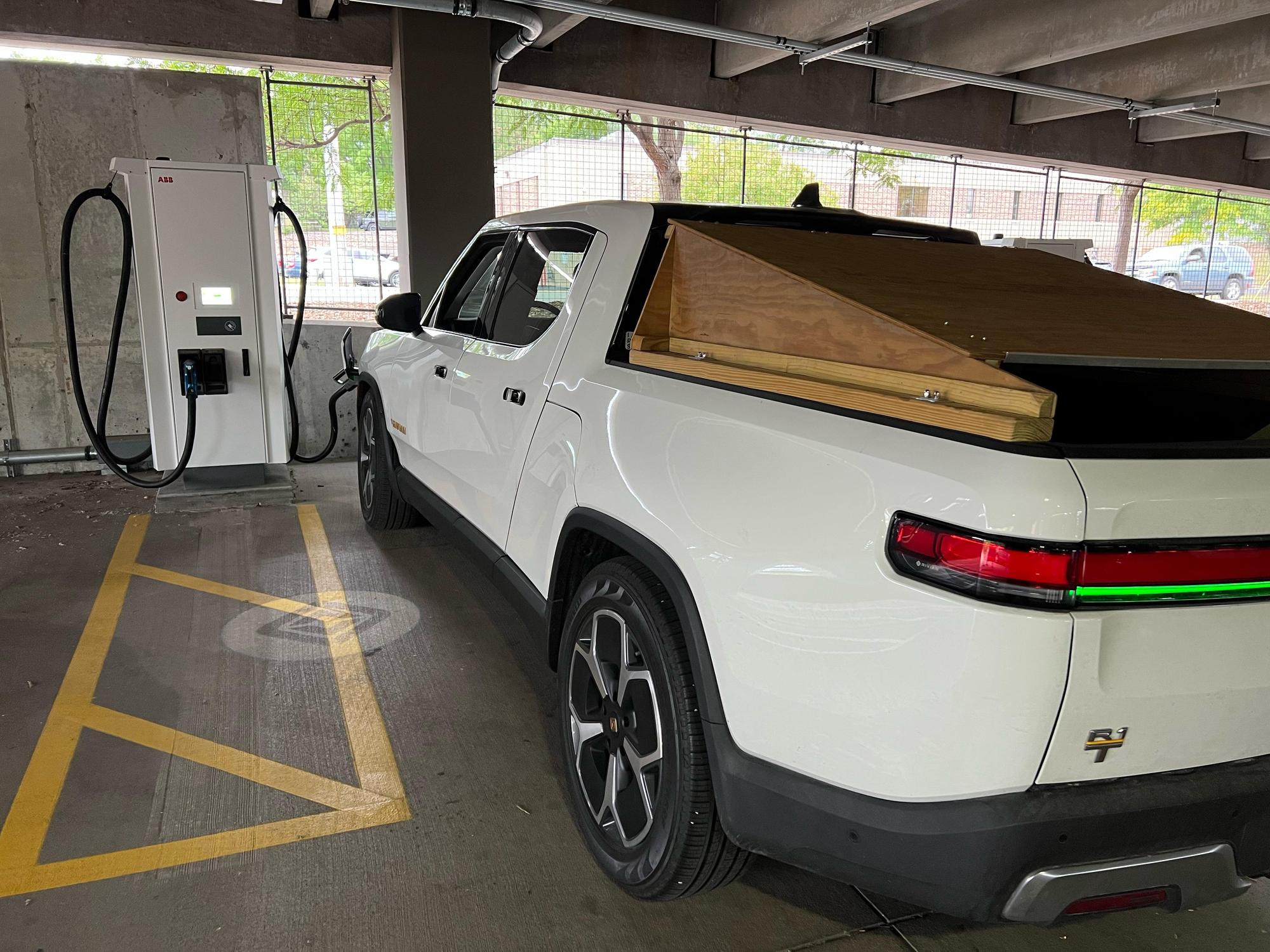 Station 73 Park & Ride DCFC | Plymouth, MN | EV Station