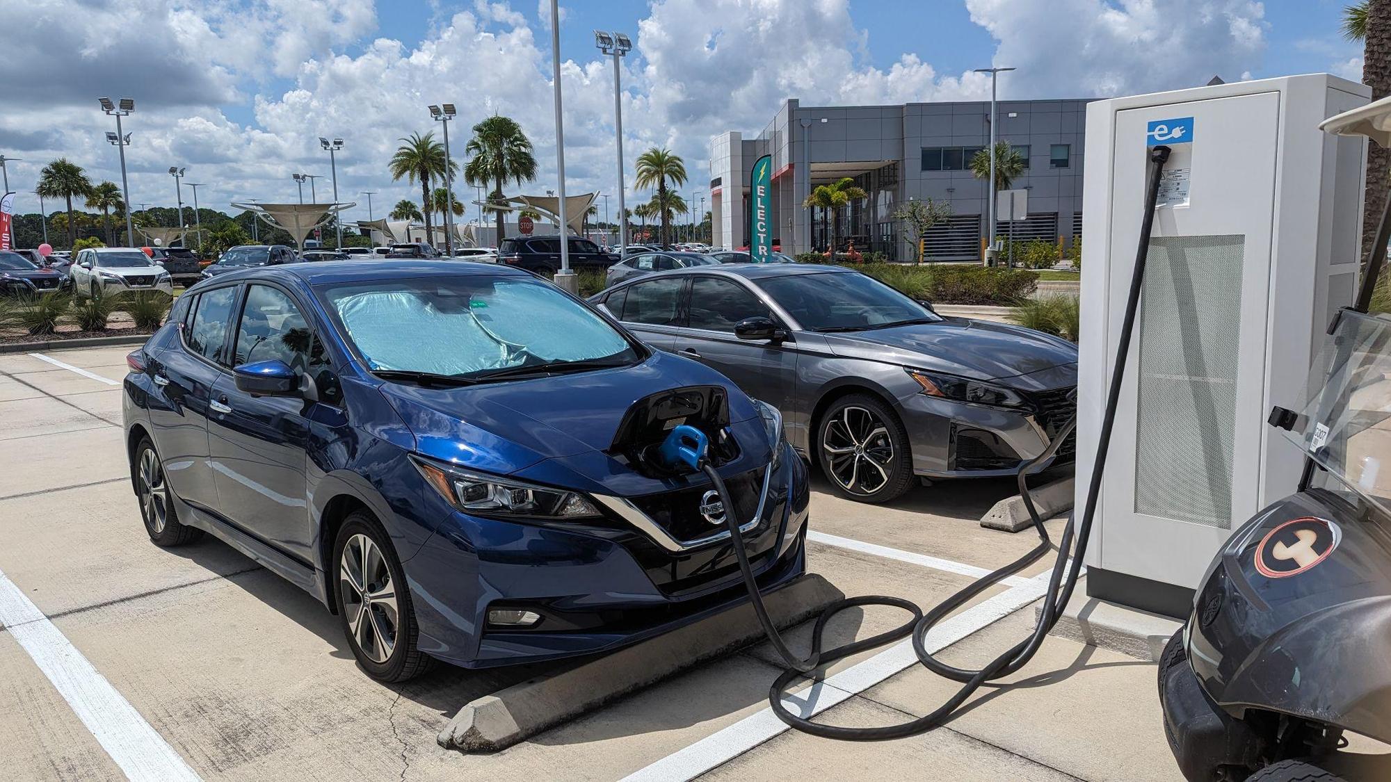 Mike Erdman Nissan (3) | Cocoa, FL | EV Station