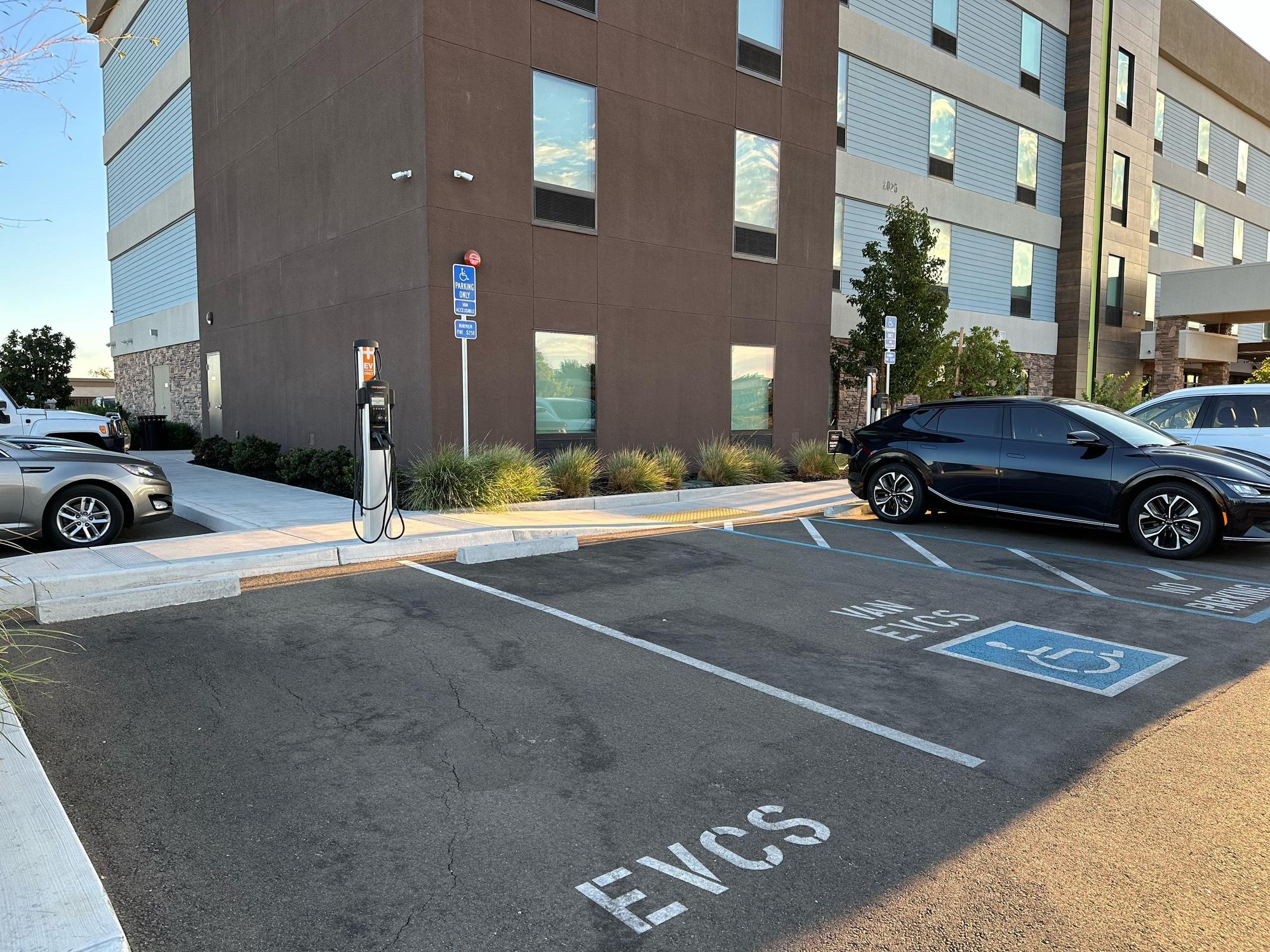 Home2 Suites by Hilton Tracy | Tracy, CA | EV Station
