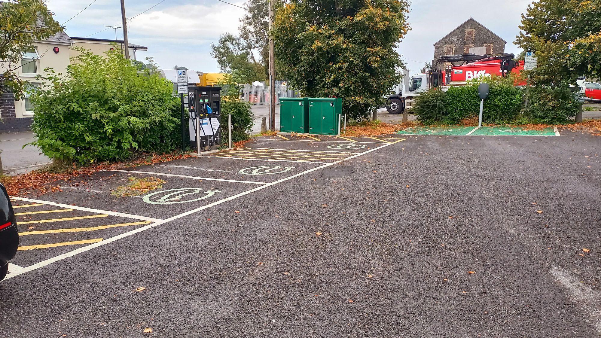 Station Terrace Car Park | 4 Teras Yr Orsaf, Llanybydder, SA40 9XX ...