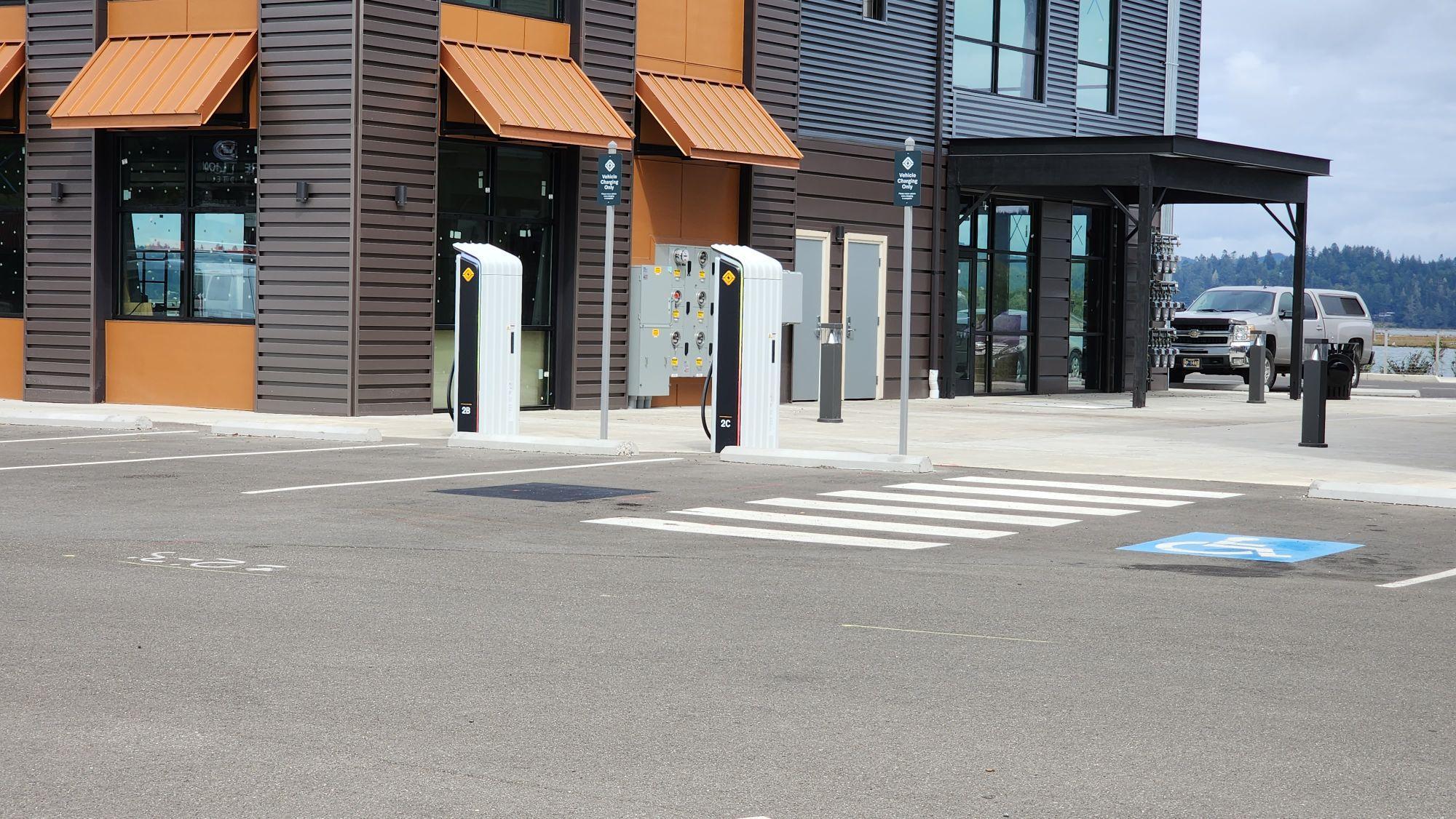 Coos Bay Village | Coos Bay, OR | EV Station